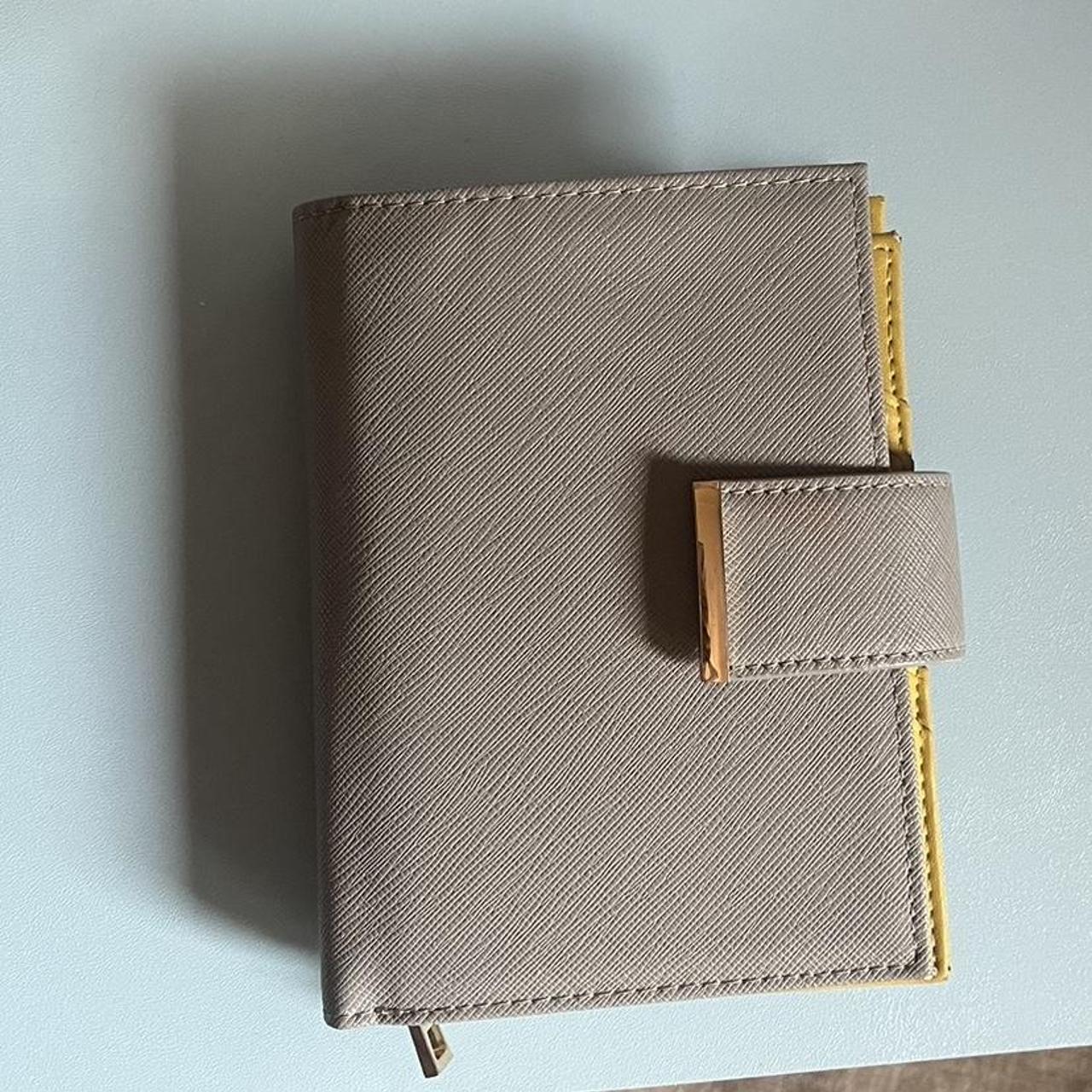 Zara Bifold Wallet - Depop