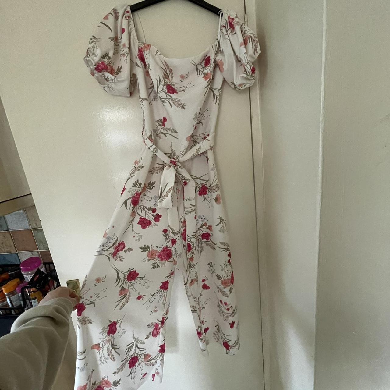 New Look Women's White and Pink Jumpsuit | Depop