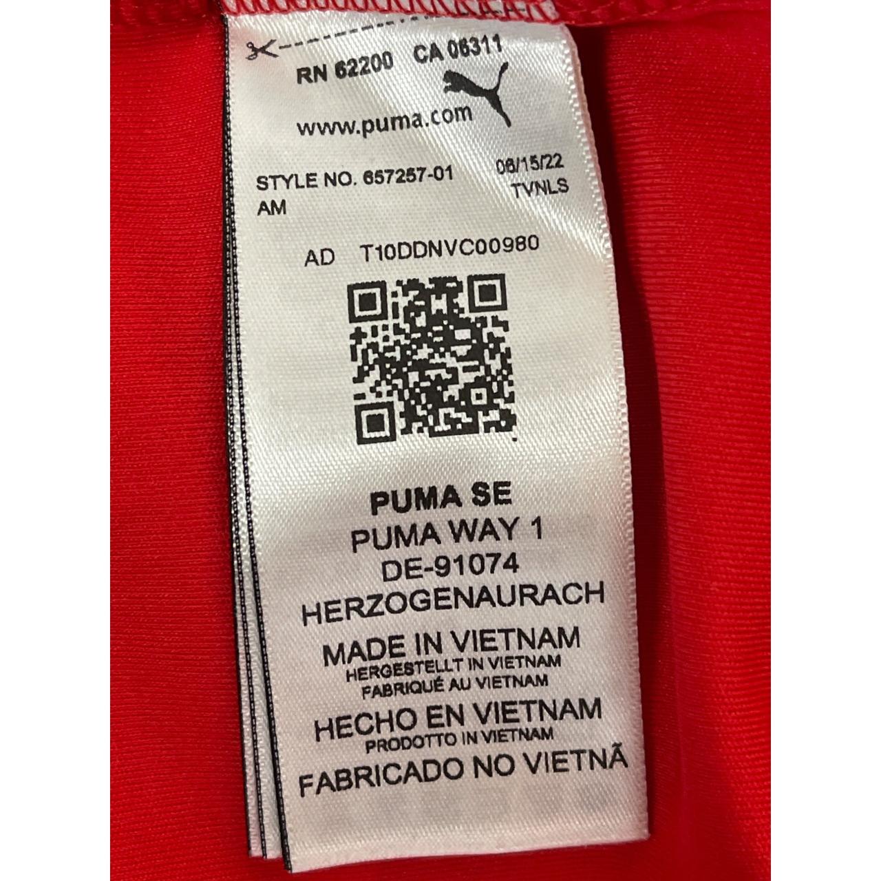 measurements in last photo BRAND: PUMA STYLE: Herren... - Depop