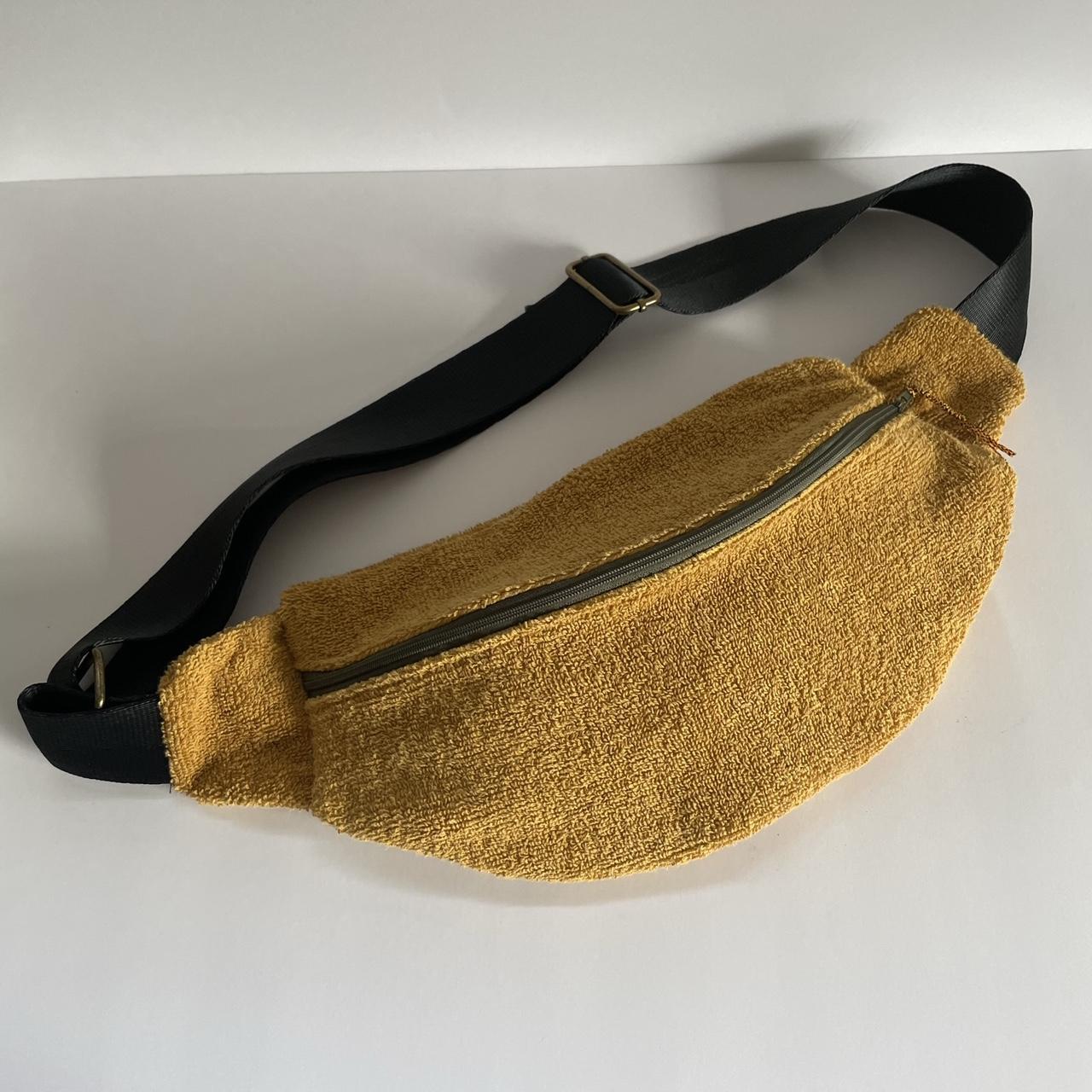 🟣FREE SHIPPING🟣 This is a handmade Fanny pack made... - Depop