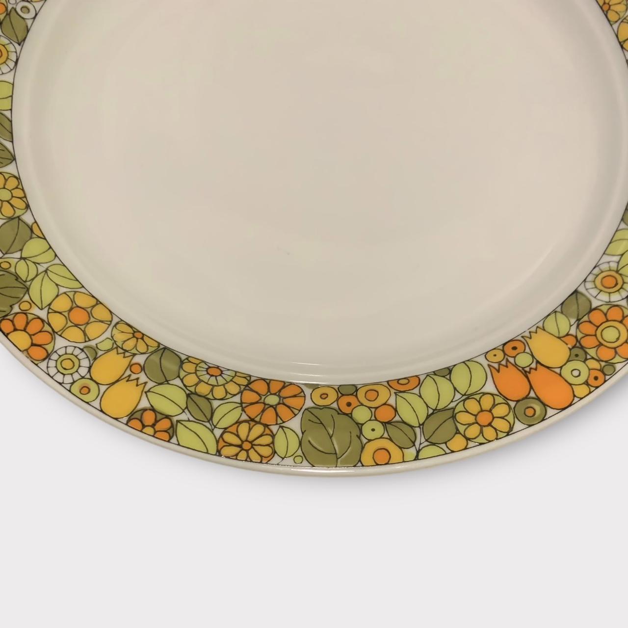 Vintage 60s/70s Mid Century Plates, Pair Of Two... - Depop