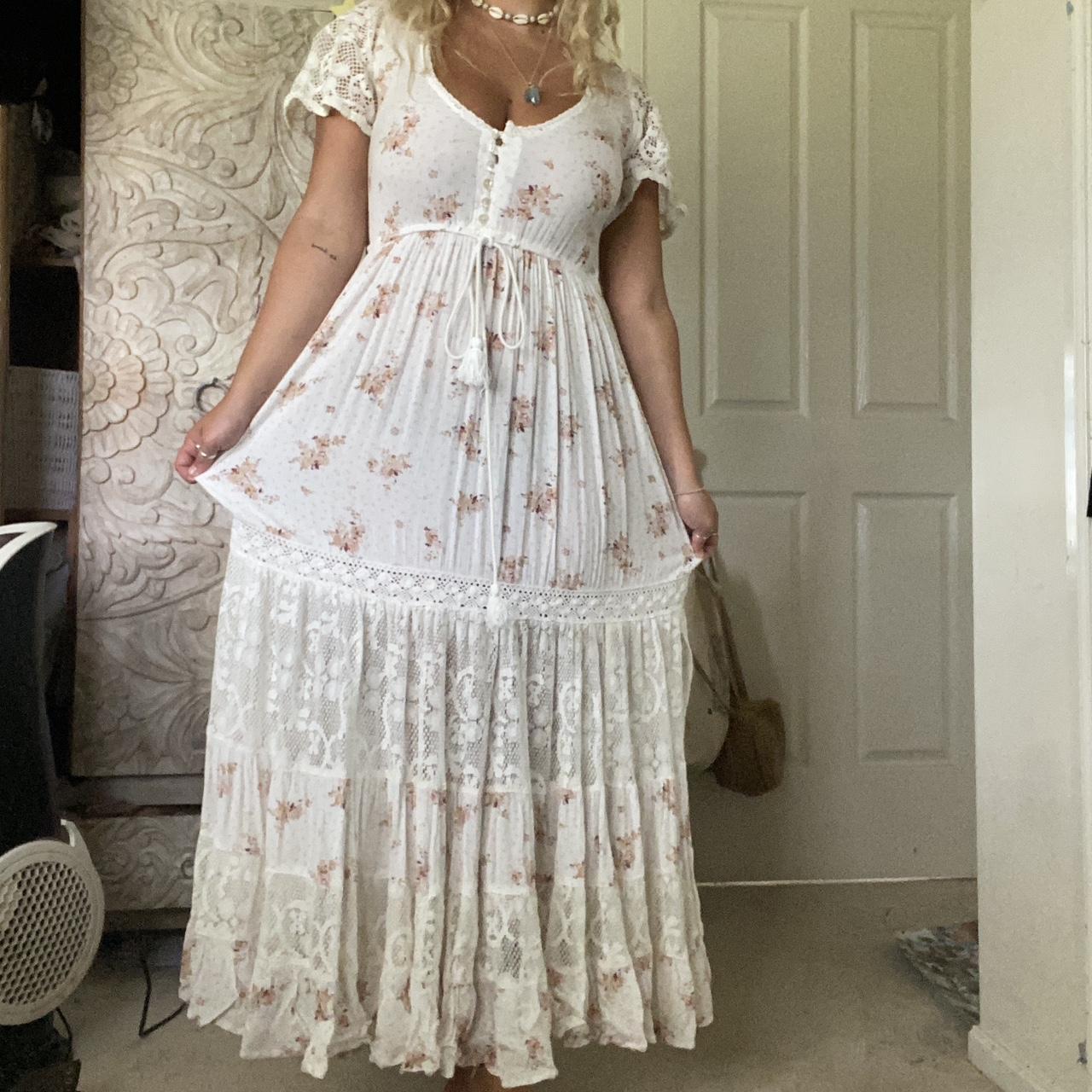 Cute tree of life floral maxi dress. Perfect for... - Depop