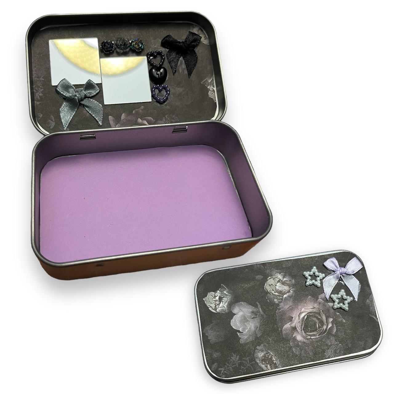 Emo Kuromi Tin Wallet handmade, everything in... - Depop