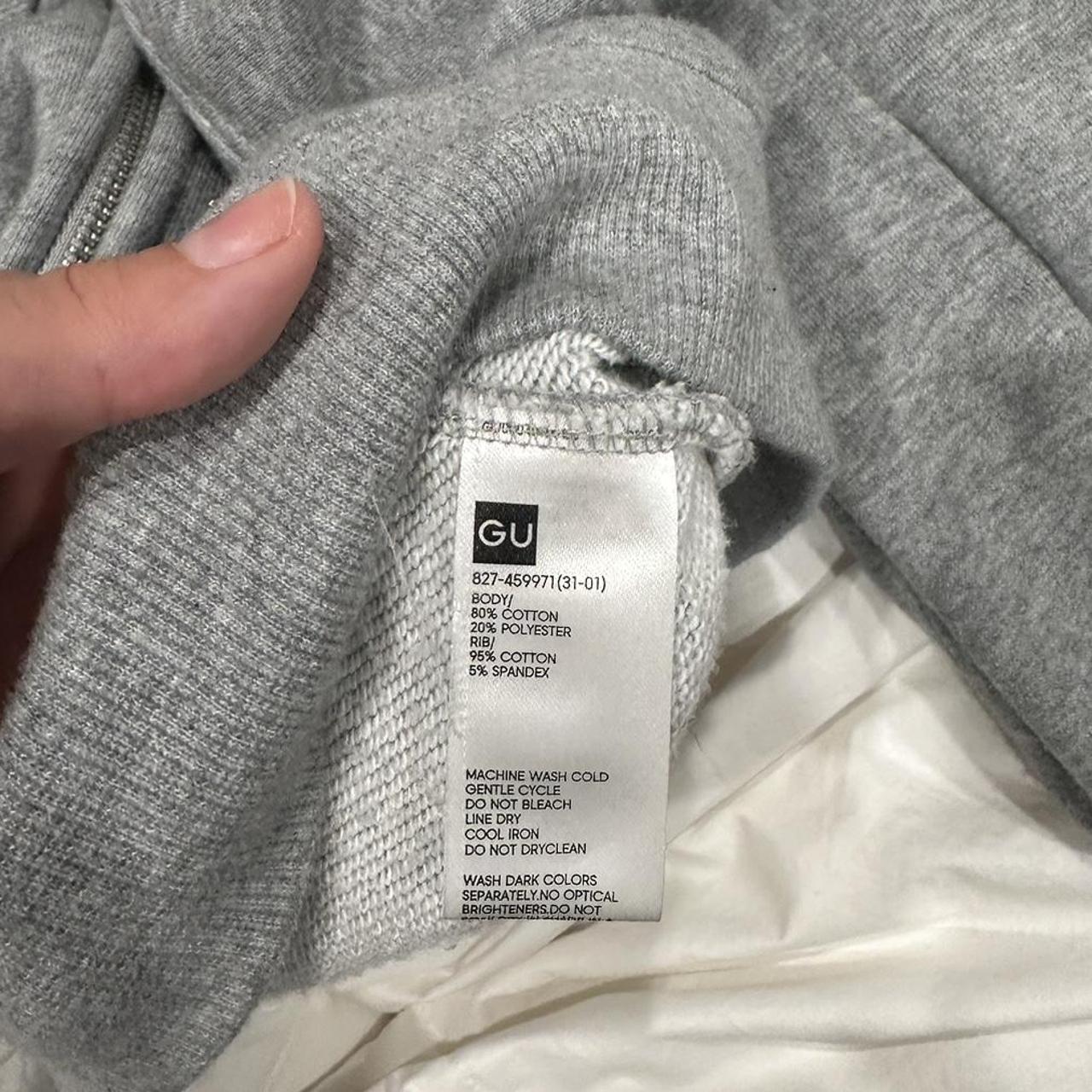 GU Gray cropped zip up hoodie (GU is uniqlo’s... - Depop
