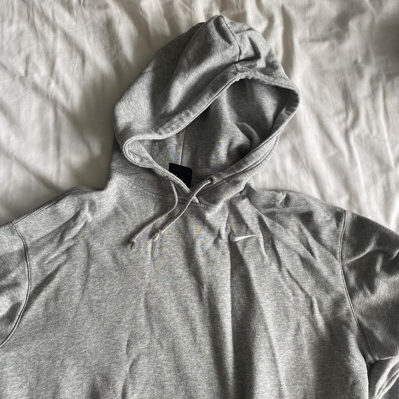 Comfy grey nike hoodie! Has a nice baggy fit and... - Depop