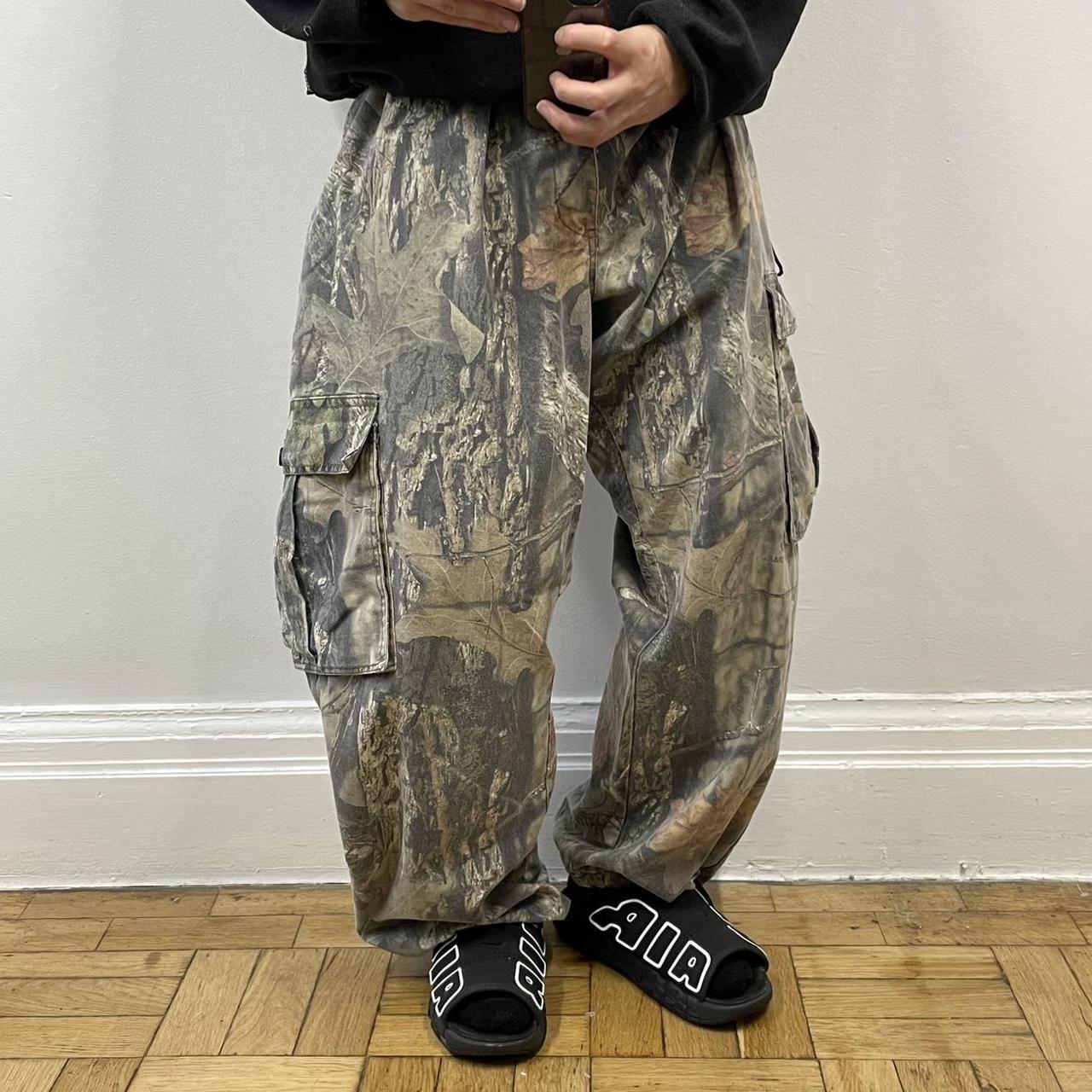VINTAGE MOSSY OAK REALTREE BAGGY CAMO CARGO PANTS... - Depop