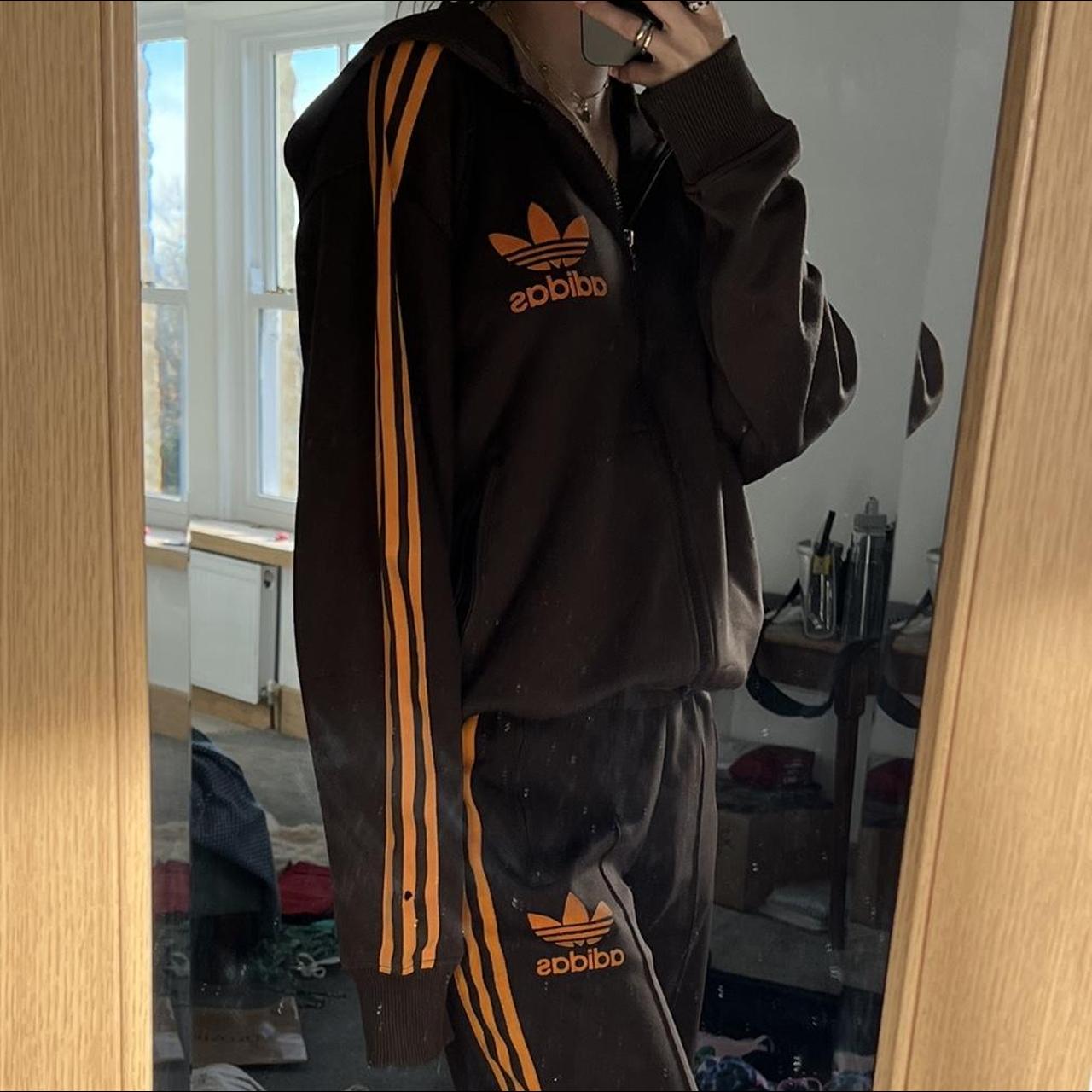 The coolest retro adidas tracksuit - shown on size 6... - Depop