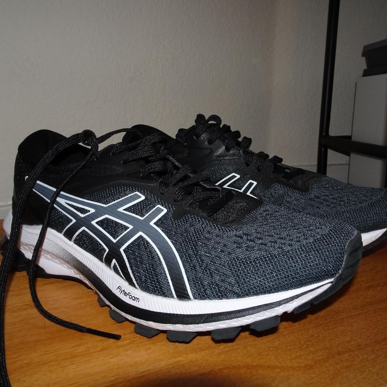 asics black & white running shoes! - Depop