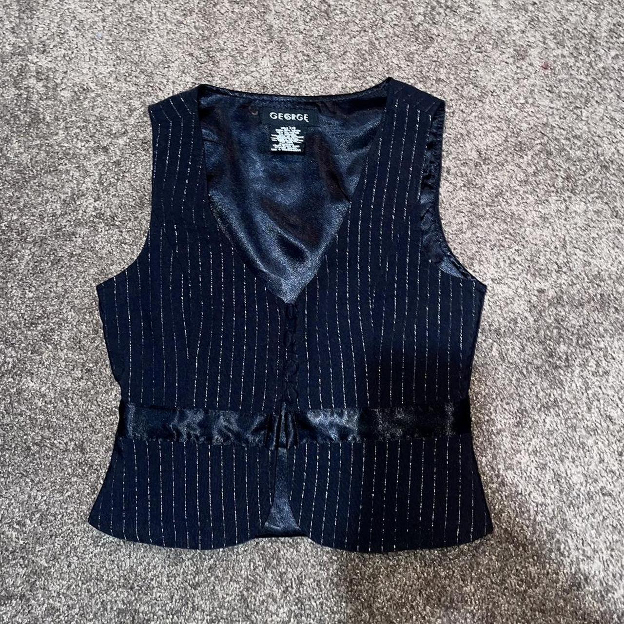 alt vest - Depop