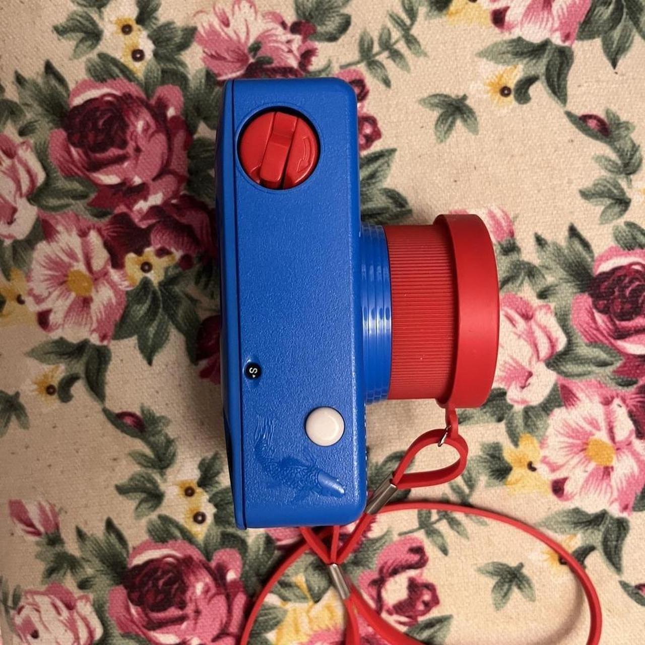 hello kitty fish eye film camera last used forever... - Depop