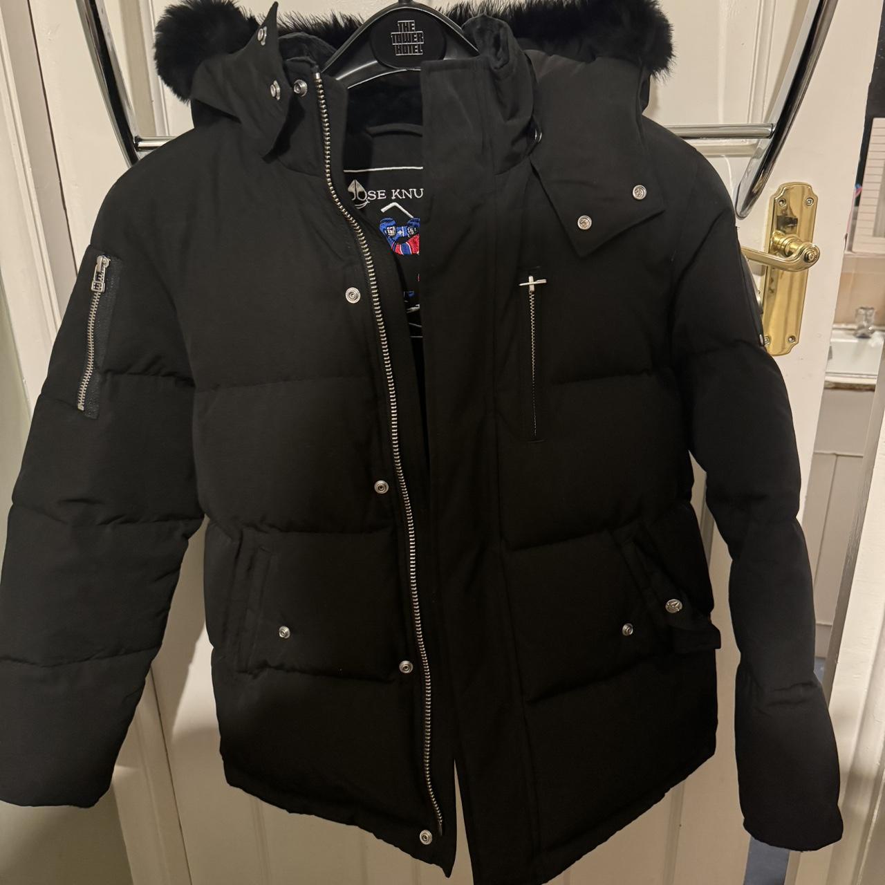 Moose knuckles coat Kids XL but fits a small/medium... - Depop