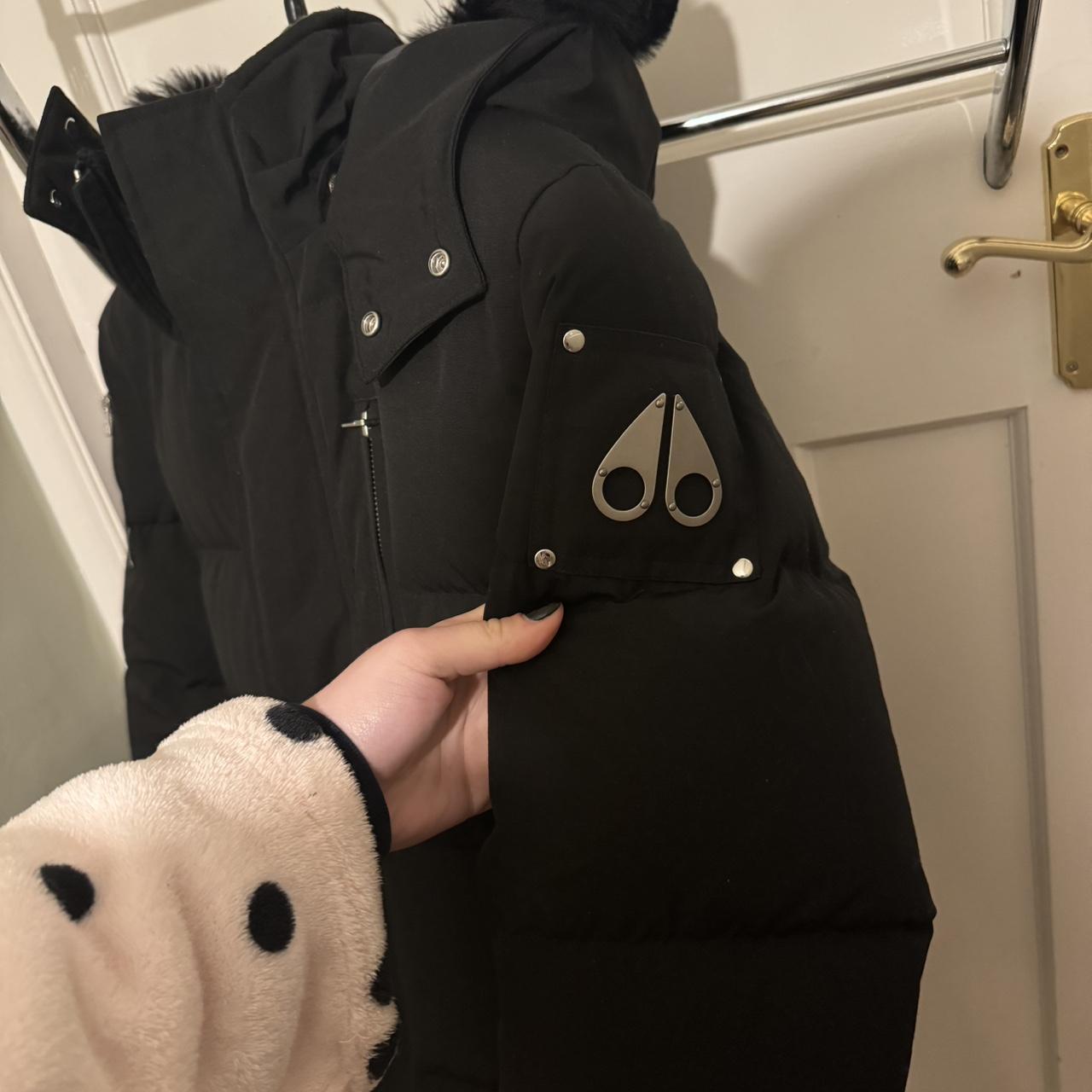 Moose knuckles coat Kids XL but fits a small/medium... - Depop