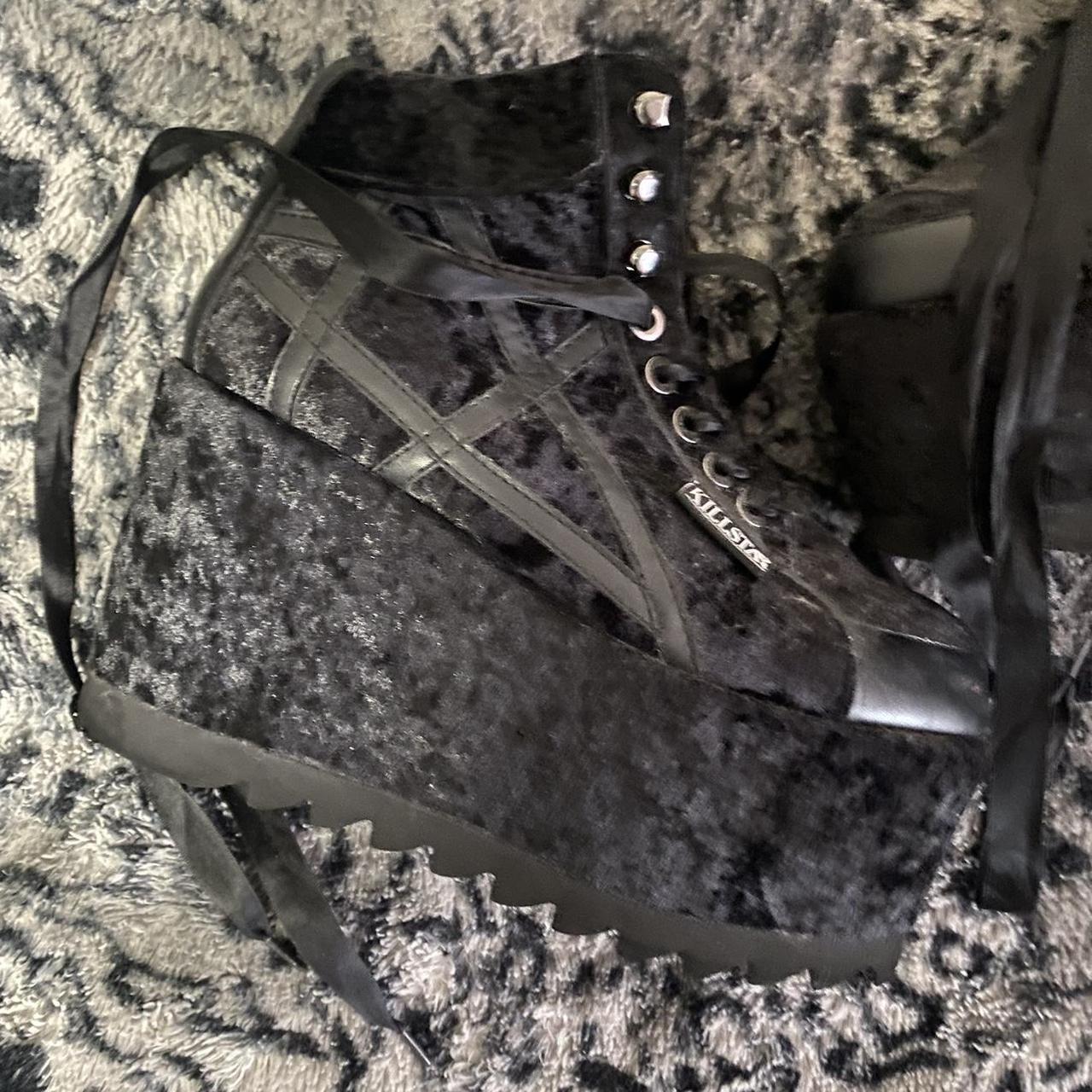Killstar size 9 velvet platforms - Depop