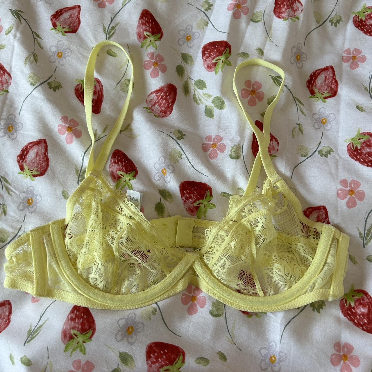 Pastel yellow lacey bra FREE POSTAGE size 34B,... - Depop