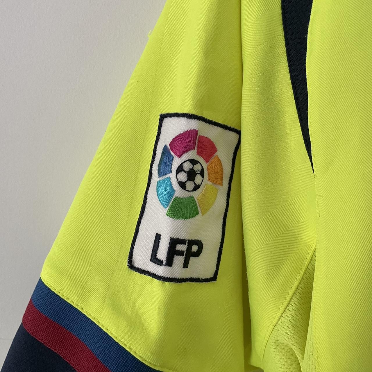 Nike Barcelona 2005-06 Away Kit Rare Vintage Size... - Depop