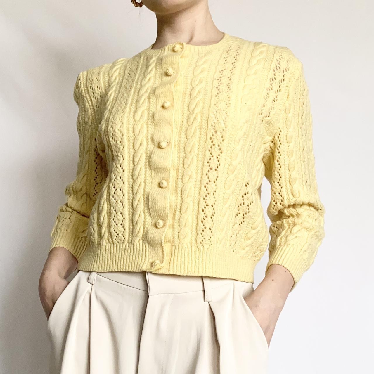 Women's Yellow Jumper | Depop