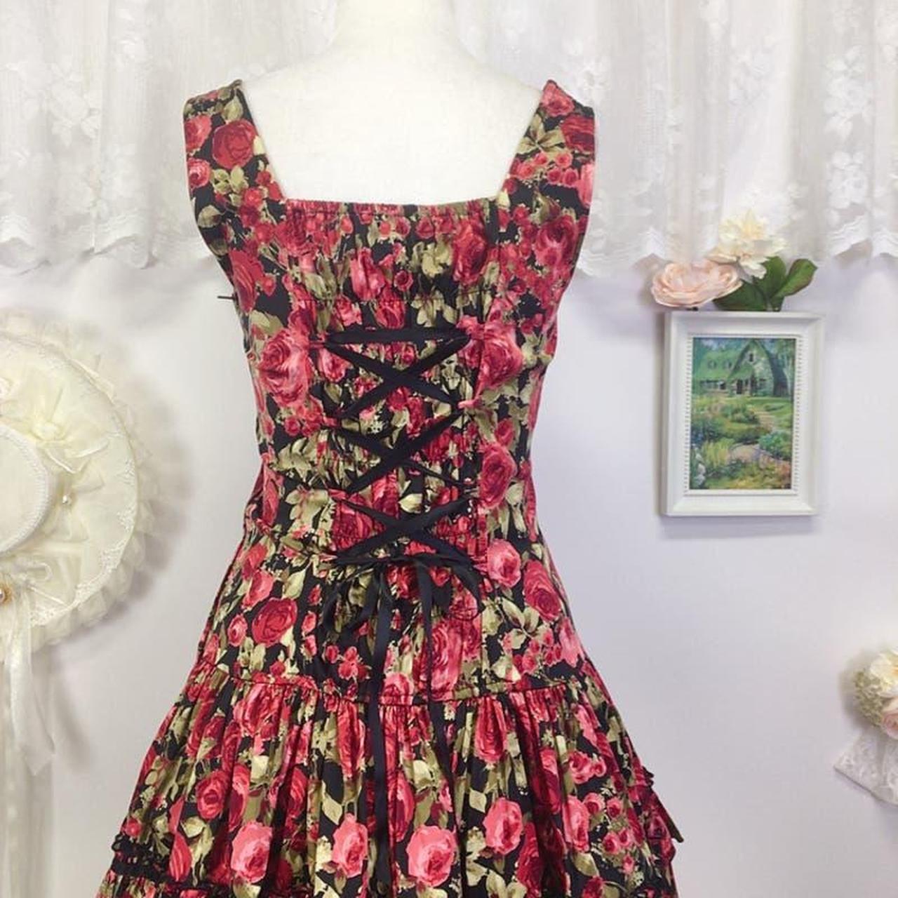 Bodyline rose pattern tiered dress with ruffles size... - Depop