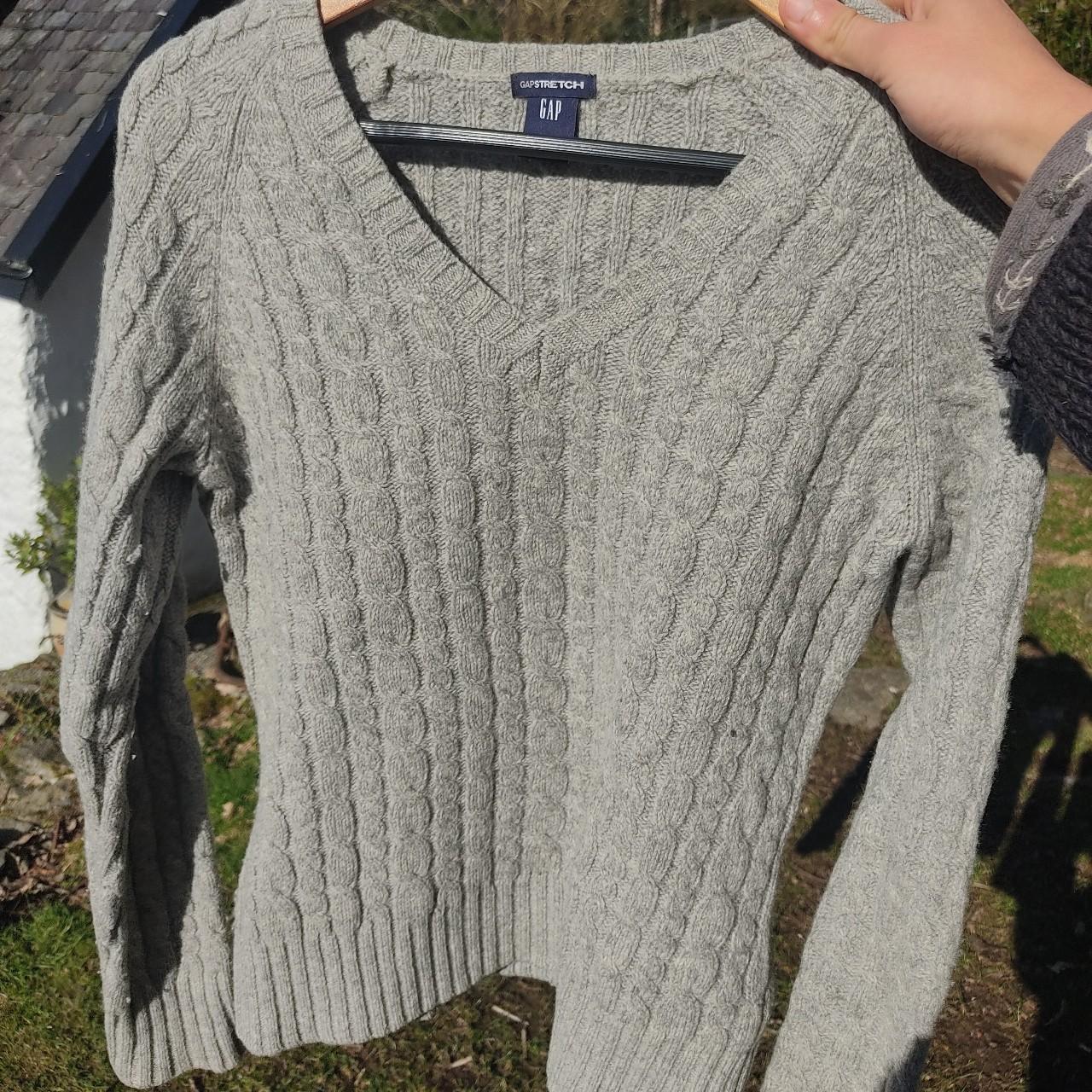 Gap Women's Grey Jumper | Depop