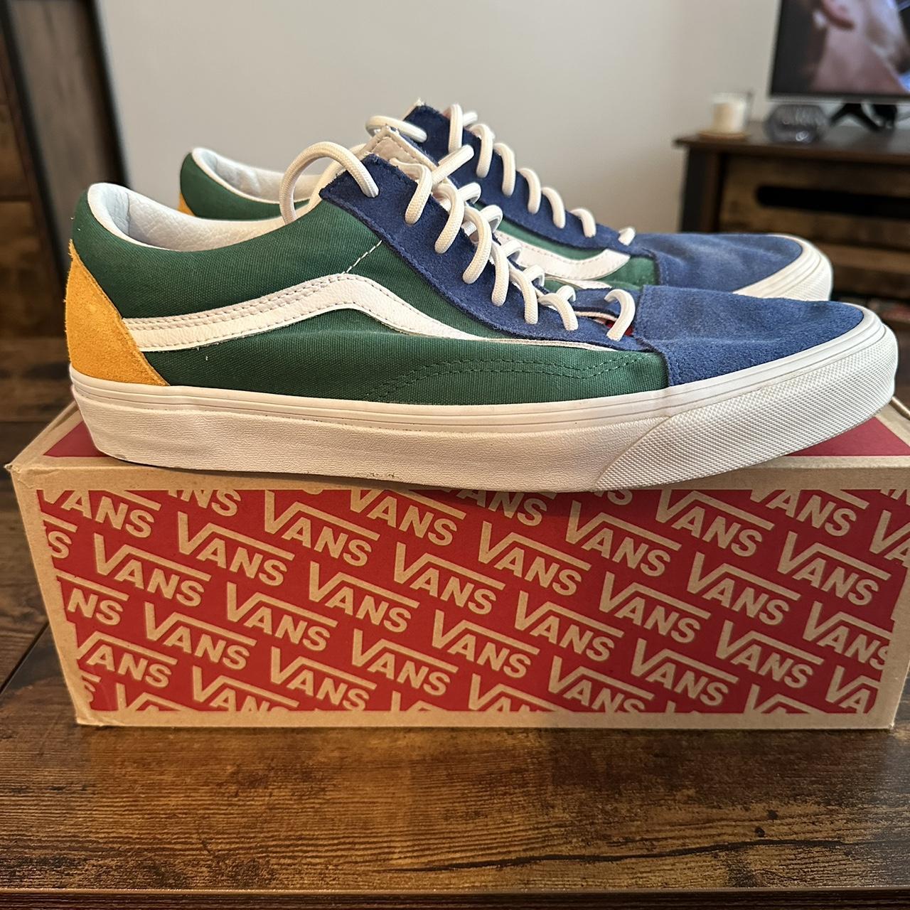 Vans Yacht club StockX chip included Worn... - Depop