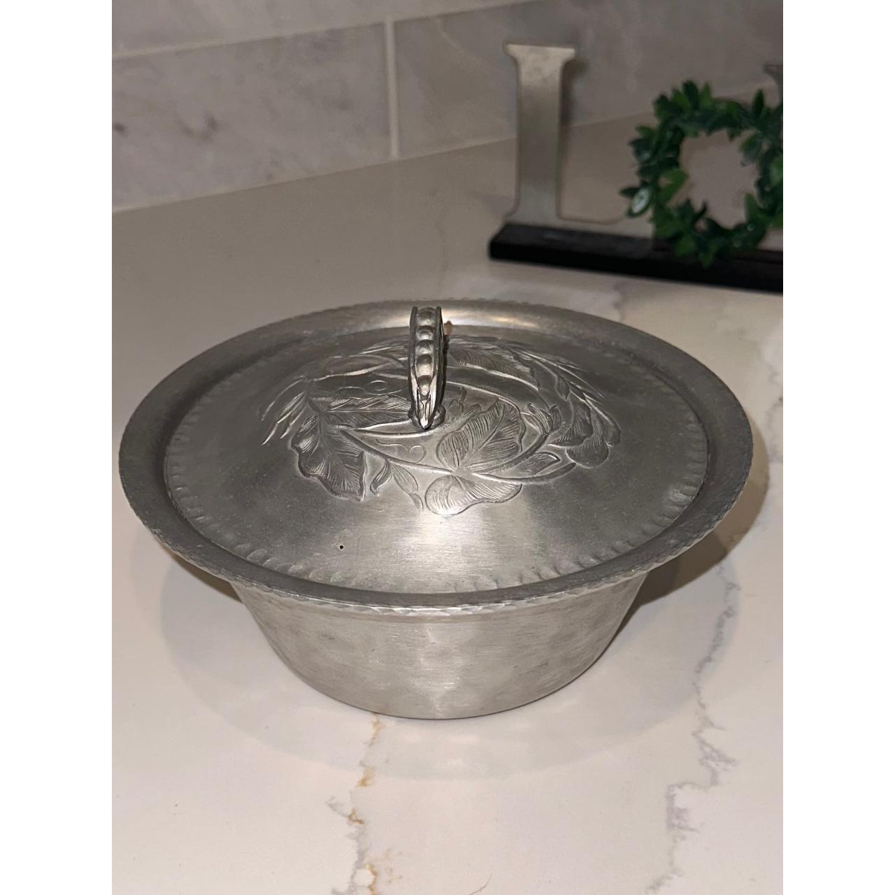 Everlast Hand Forged Hammered Aluminum Bowl With Lid... - Depop