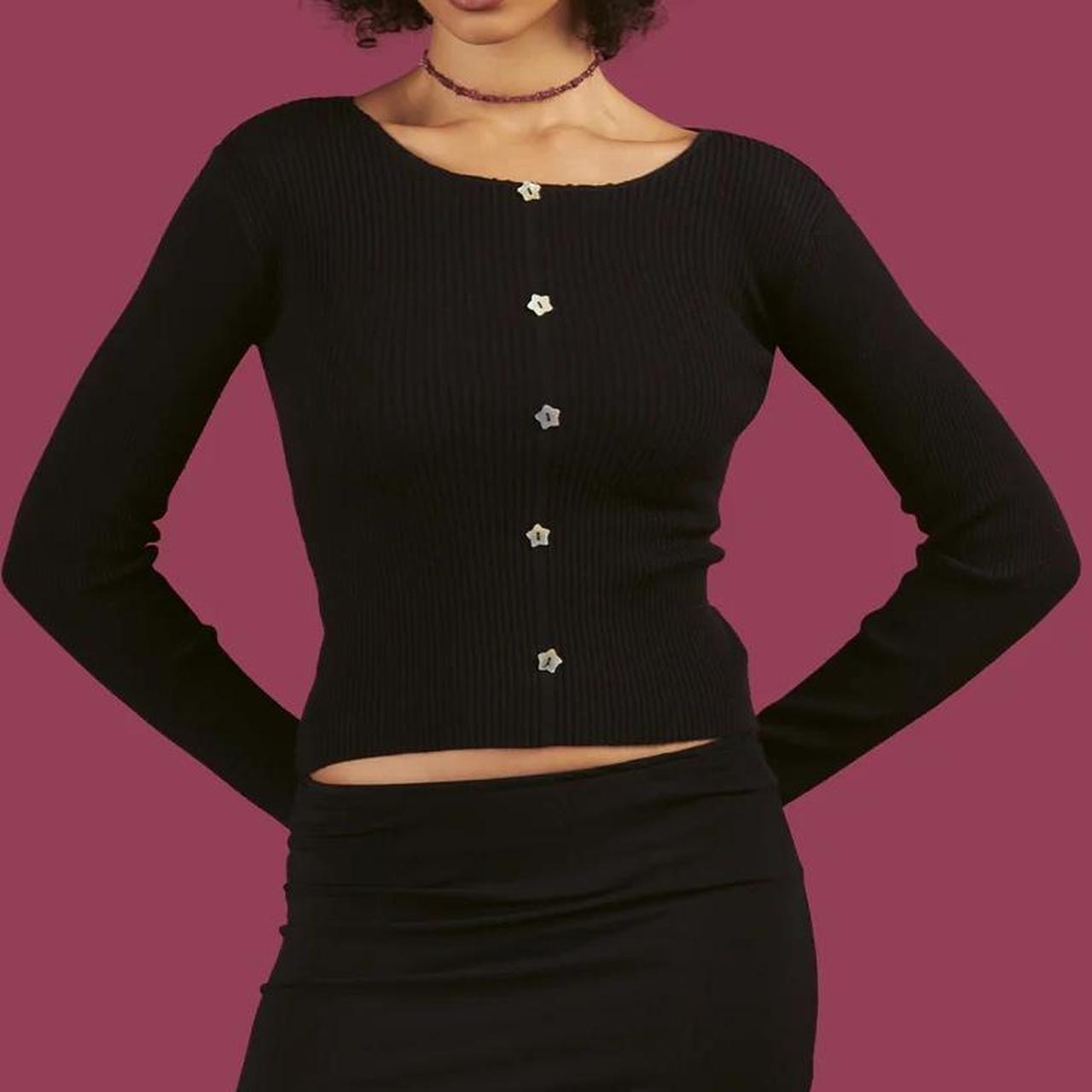 UNIF Meda Top Cute 90's-inspired top with ribbed... - Depop