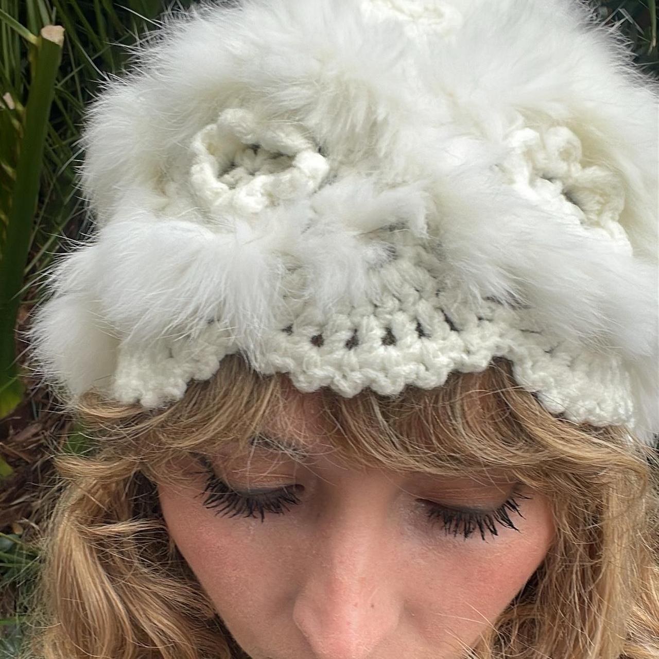Absolutely stunning vintage white rabbit fur and... - Depop