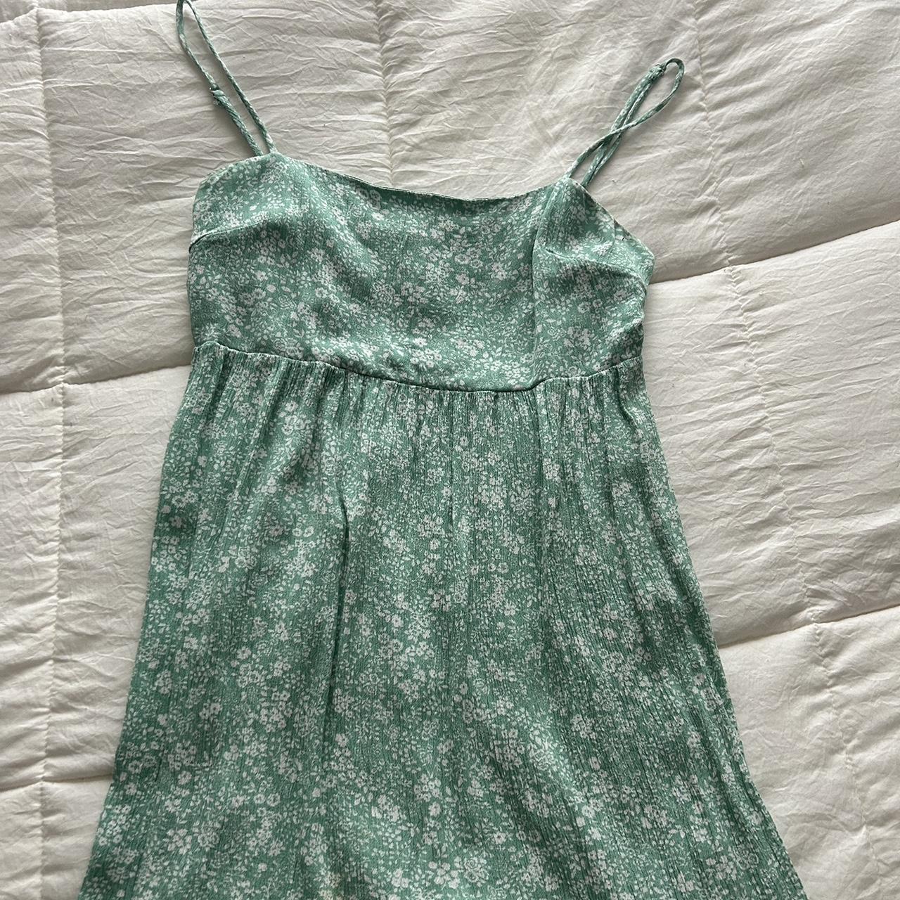 Altar’d state dress - Depop