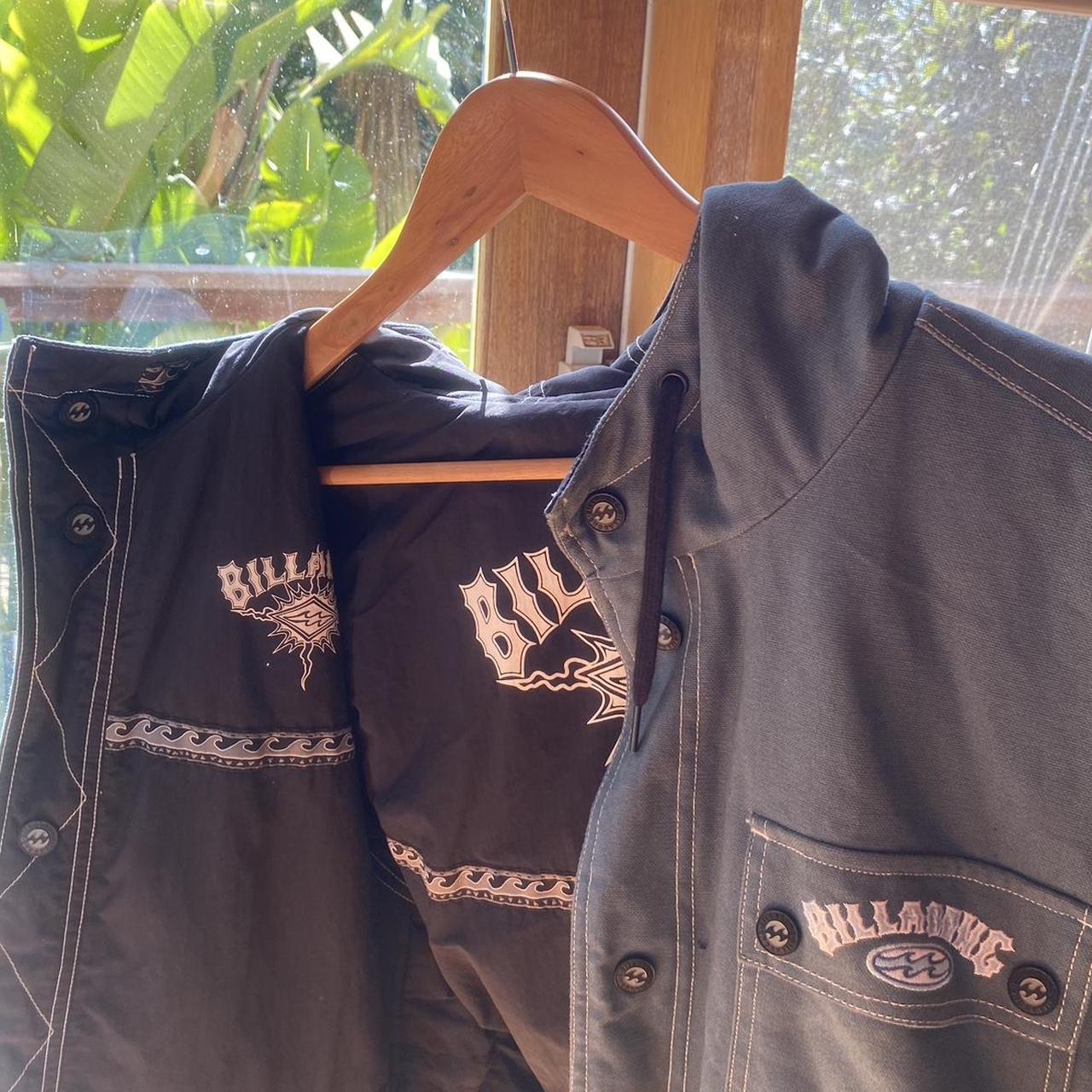 BILLABONG REVERSIBLE JACKET - LIKE NEW! Beauitful... - Depop