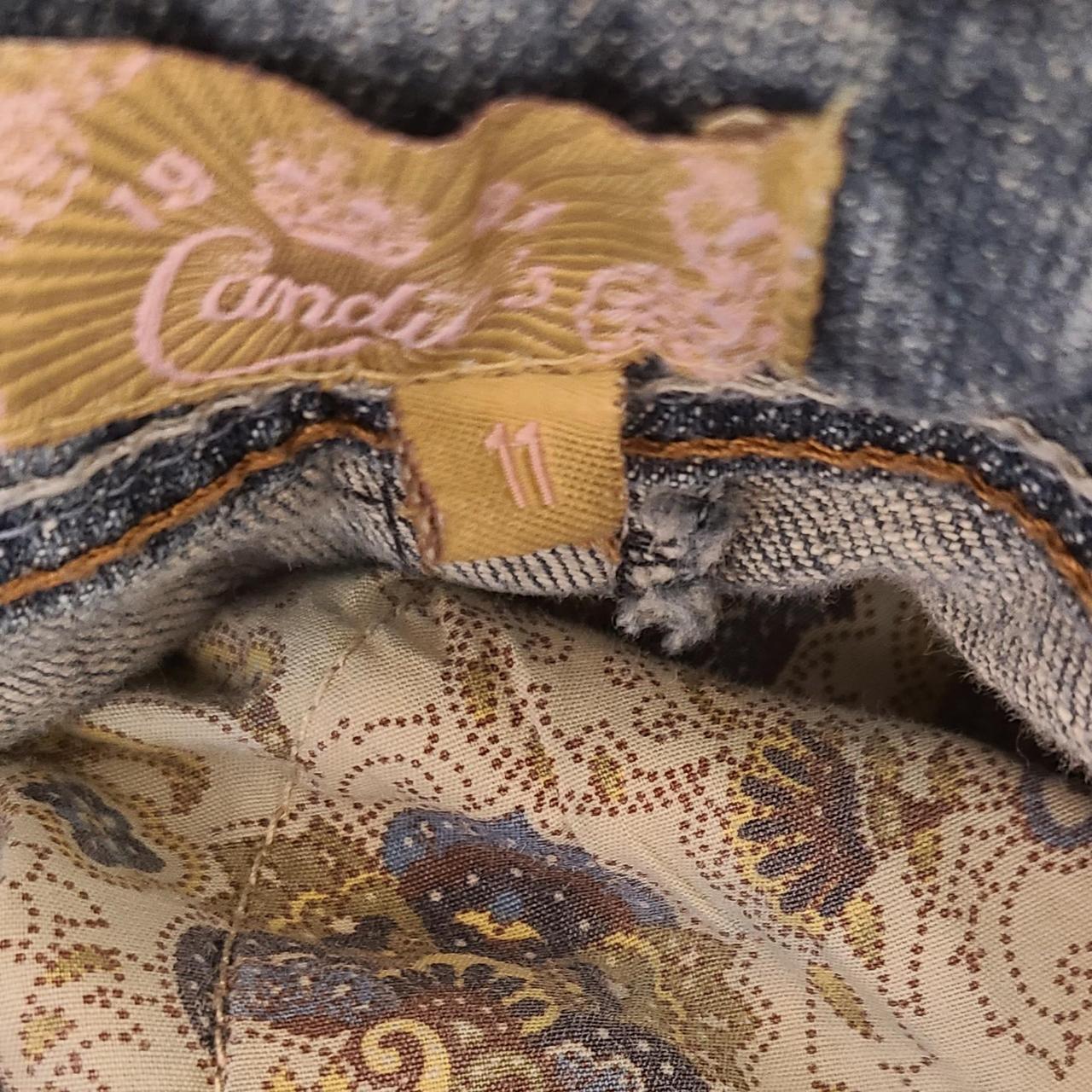 CANDIES JEANS MID-RISE MEDIUM WASH DENIM LIKE NEW, I... - Depop