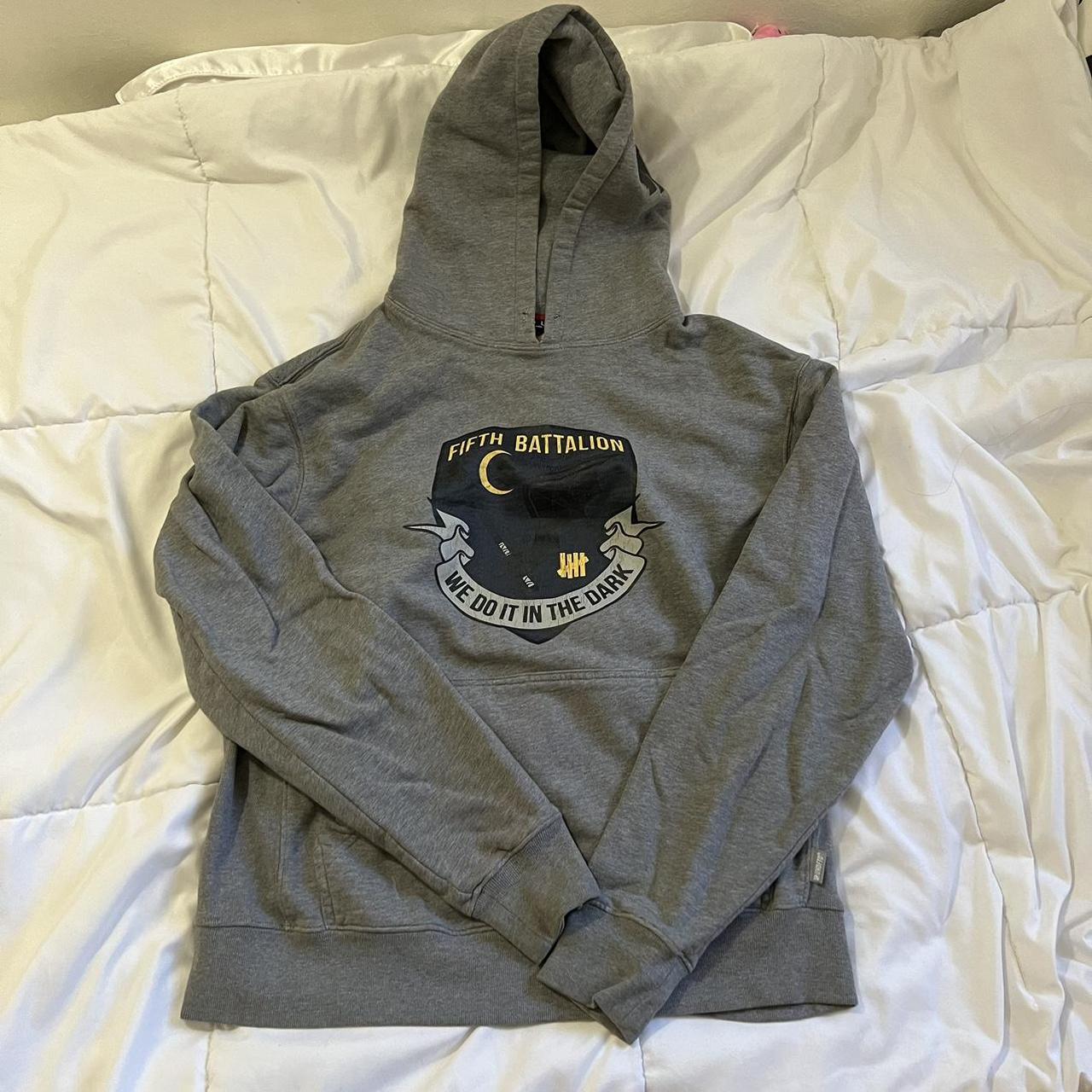 undefeated hoodie - Depop