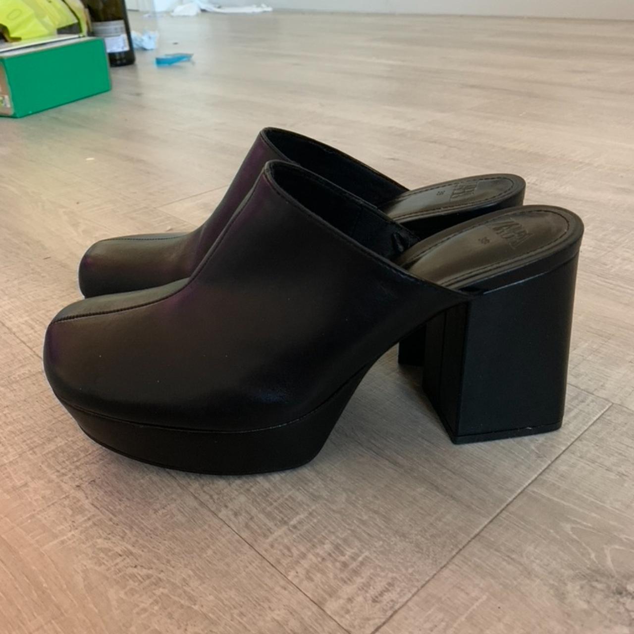 Zara Women's Black Mules | Depop