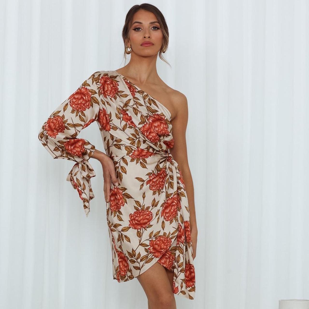 Showpo One Shoulder Dress New With Tags - never... - Depop