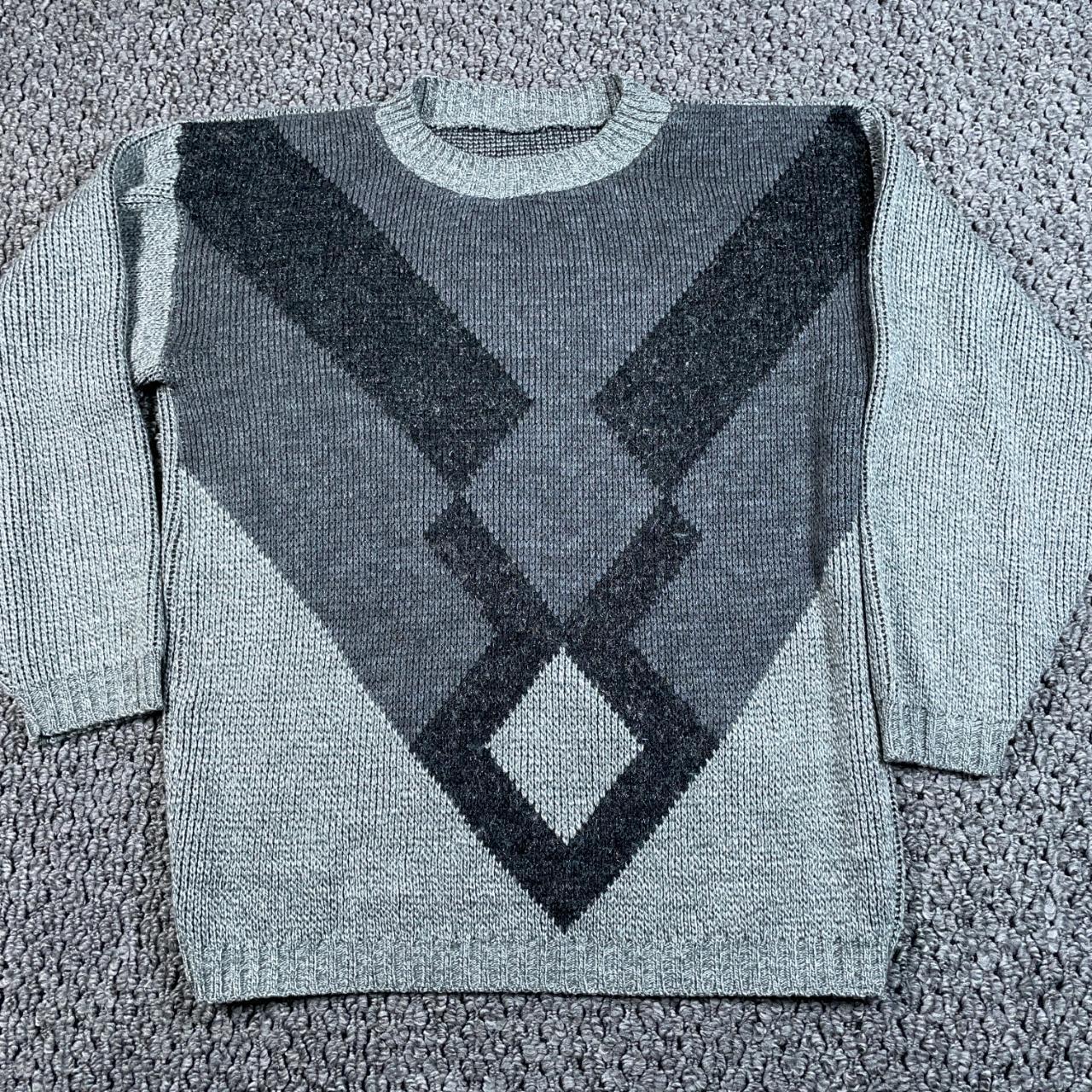 vintage geometric pattern sweater Gray sweater with... - Depop