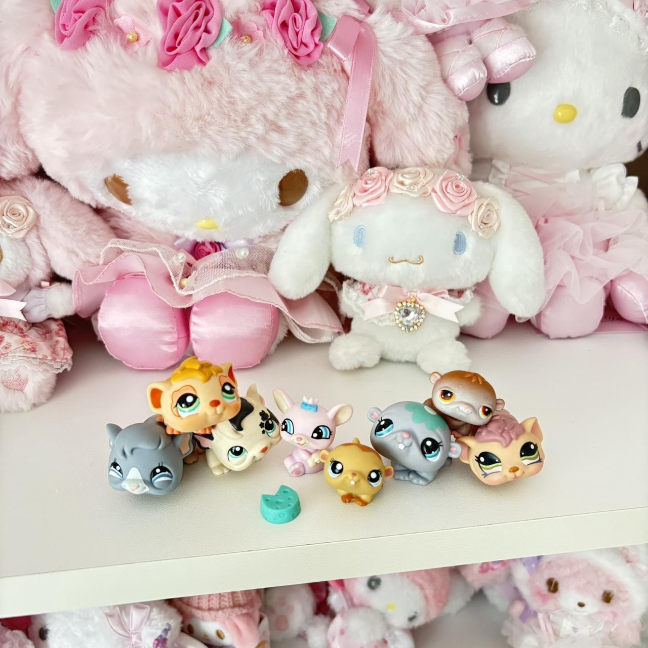 8 authentic Littlest Pet Shop rodents + mini cheese... | Depop