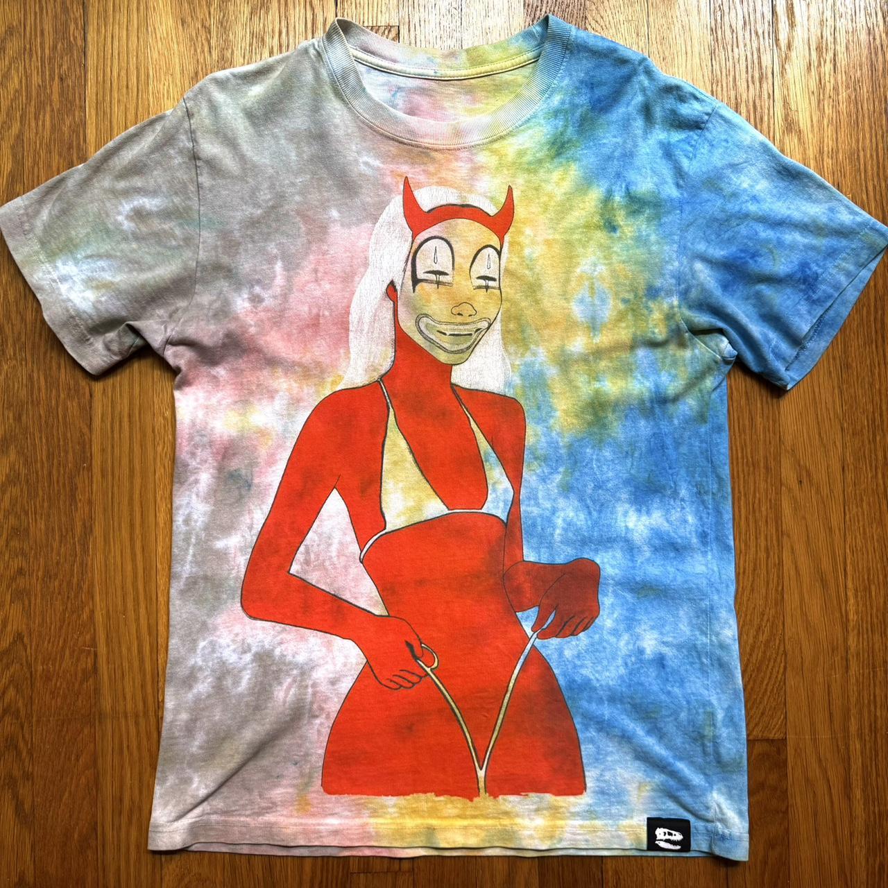 T REX GLOBAL CLOWN GIRL T SHIRT minor fading no... - Depop