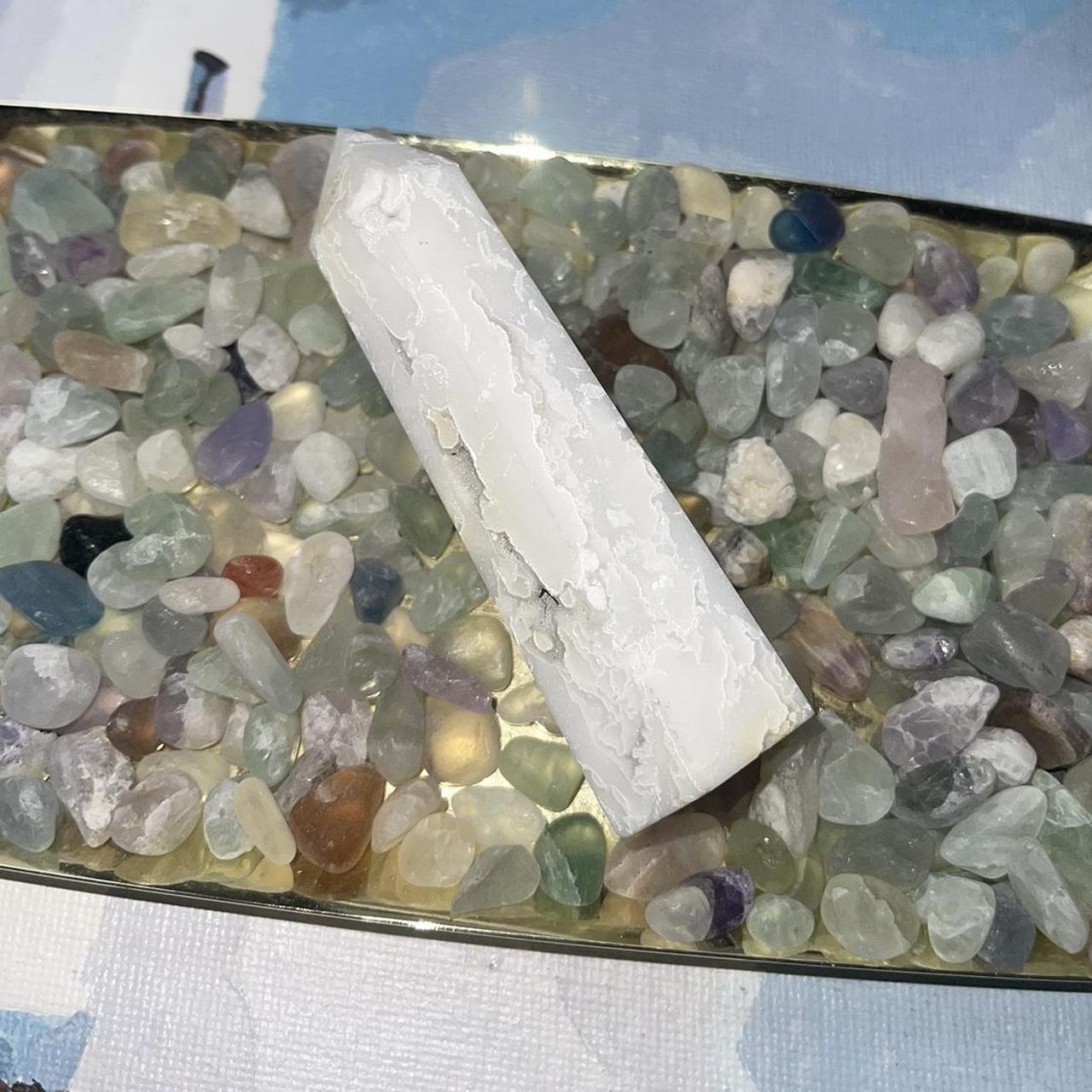 Snow Agate Tower B Approximately 3.5’’ Weighs 78g - Depop