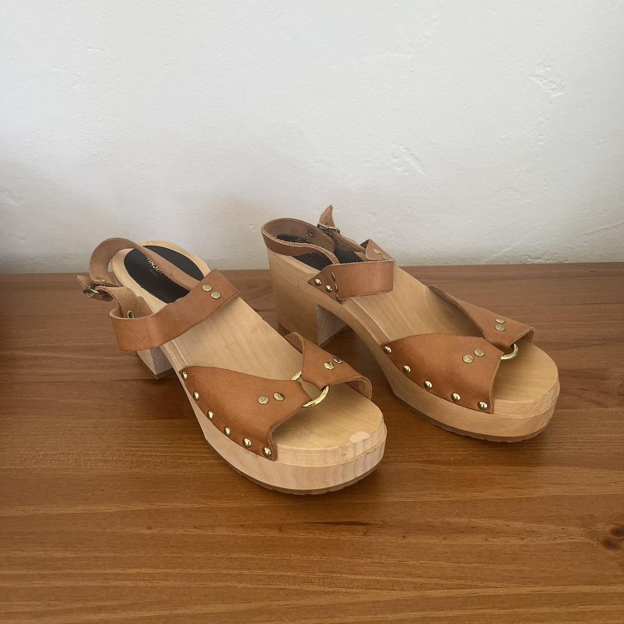 Swedish Hasbeens clogs Flaws shown Size 10 but I’m... - Depop