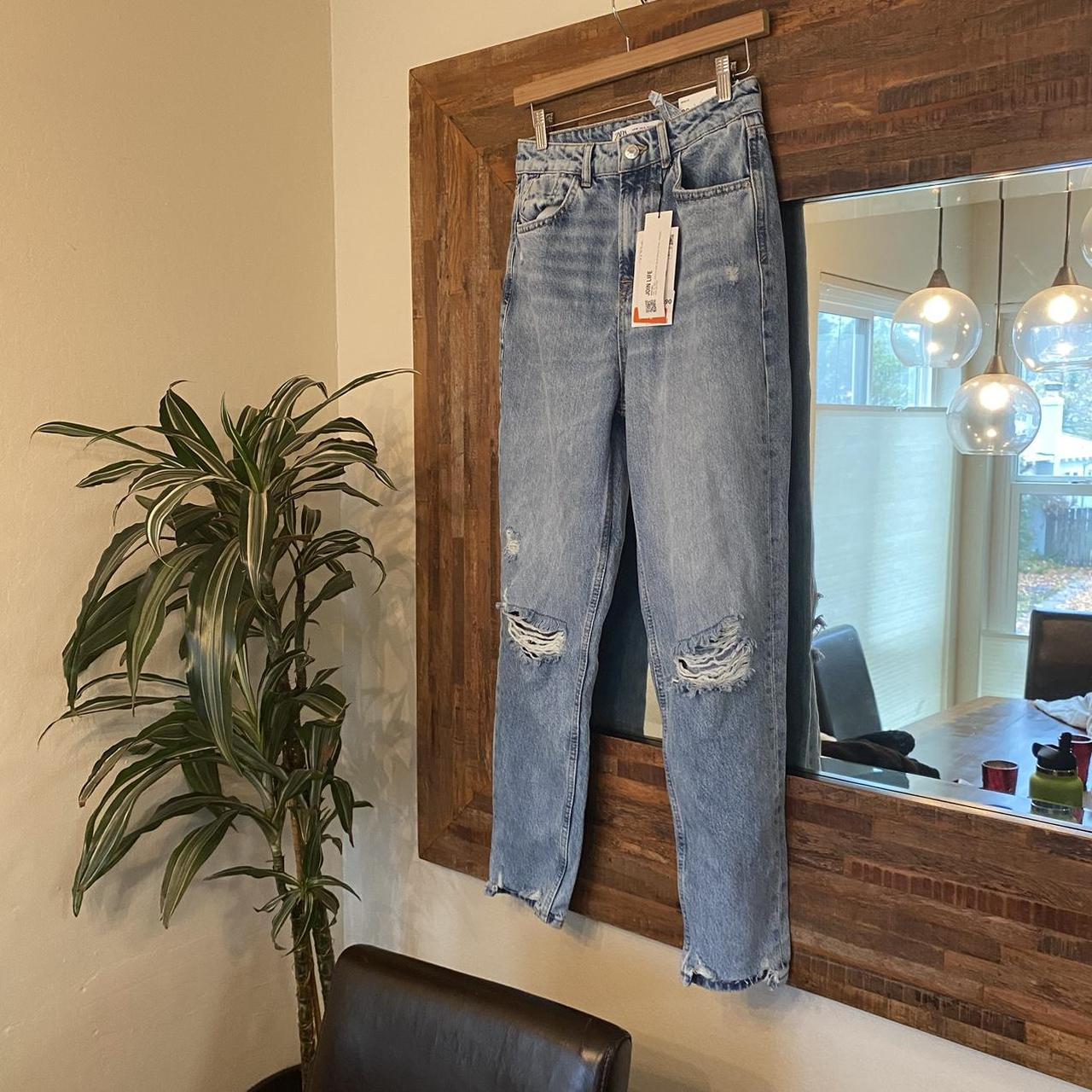 Zara Mom Jeans The cutest Zara jeans! Zara ripped... - Depop