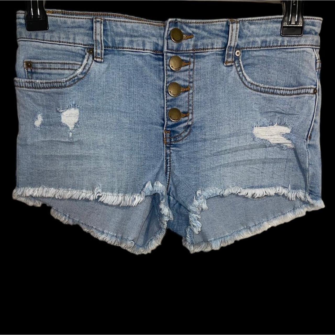 Billabong Women's Blue Shorts | Depop