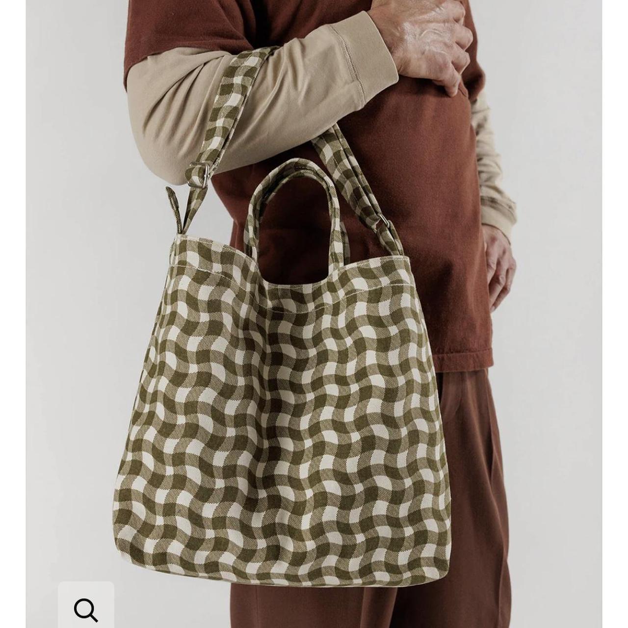 baggu horizontal zip duck bag wavy gingham... - Depop