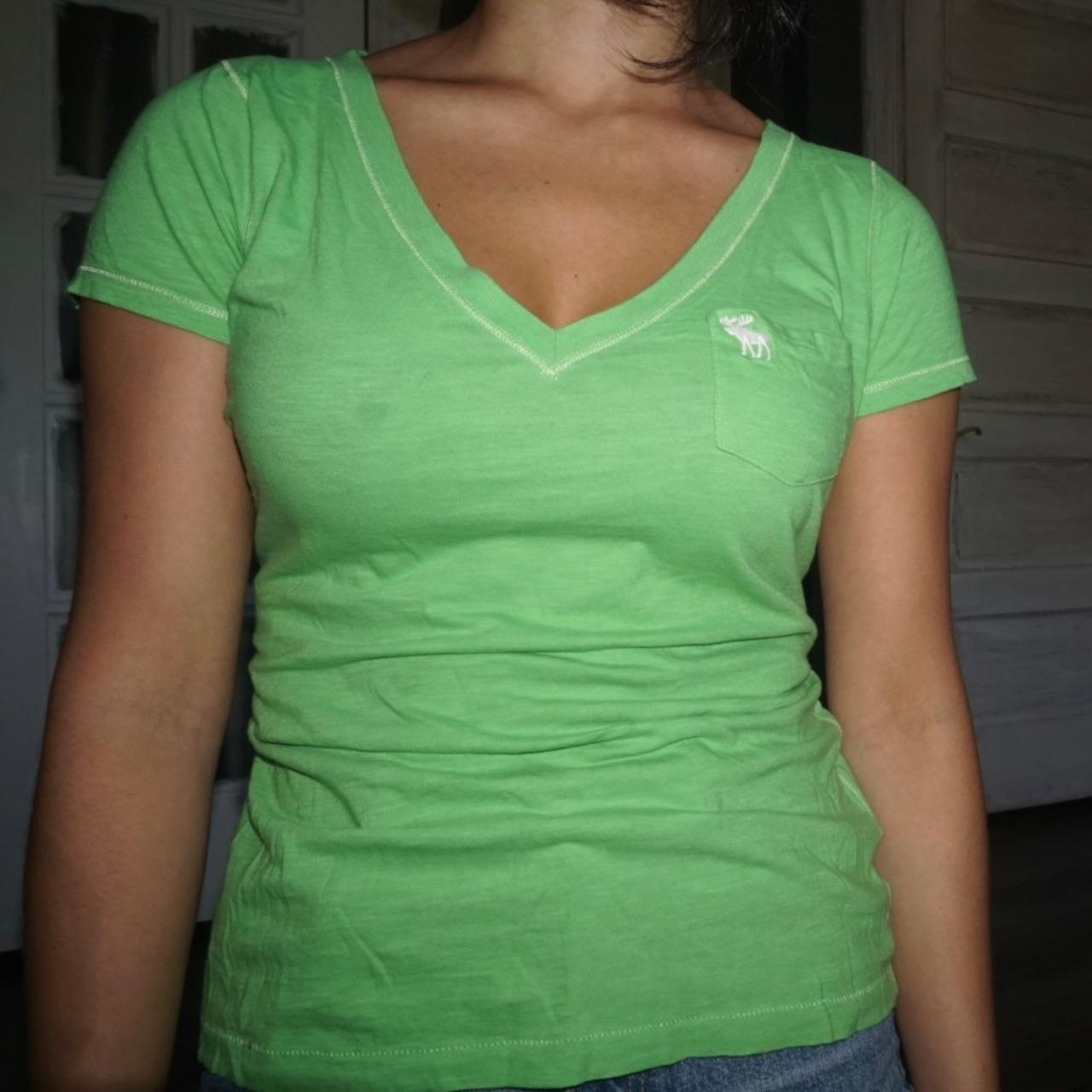 Brat Green Vintage Abercrombie & Fitch V-Neck Short... - Depop