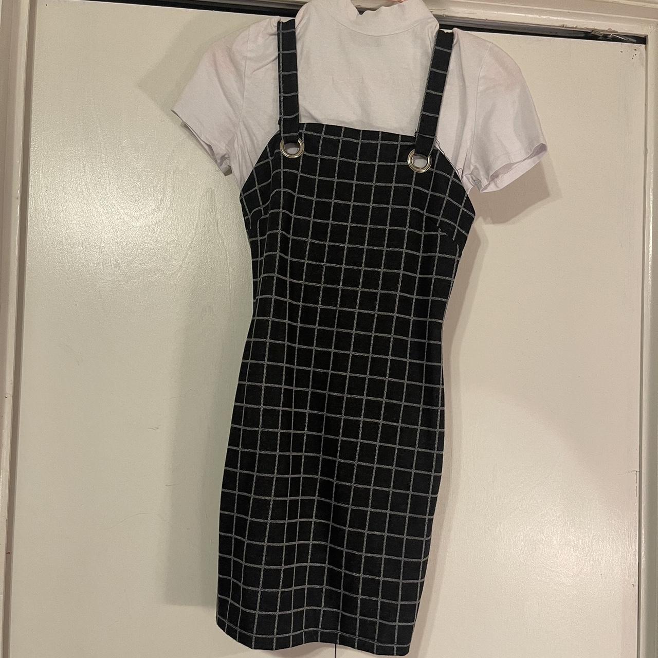 Liz & Sara two piece dress set Size: M DEPOP... - Depop