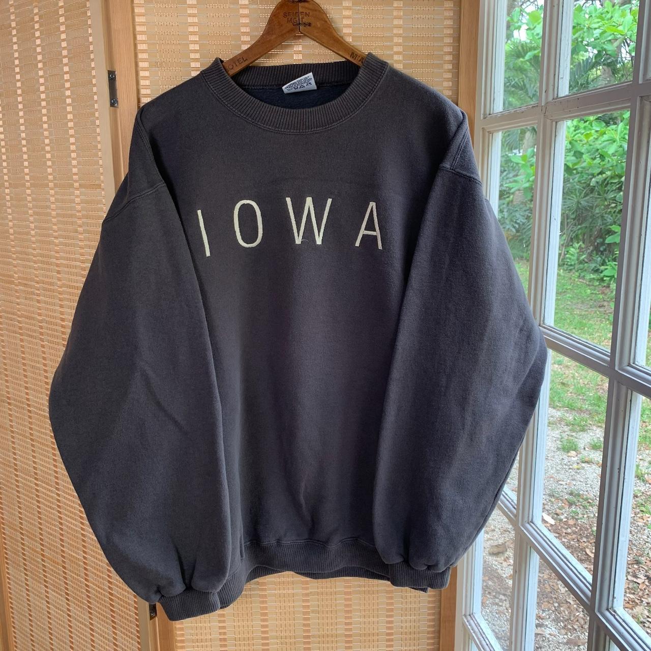 Vintage gray Iowa spell out crewneck Size... - Depop
