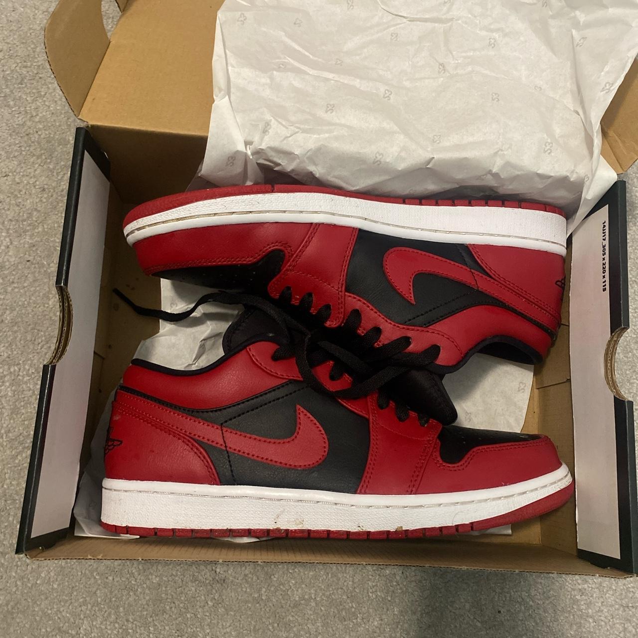 Jordan Men's Red and Black Trainers | Depop