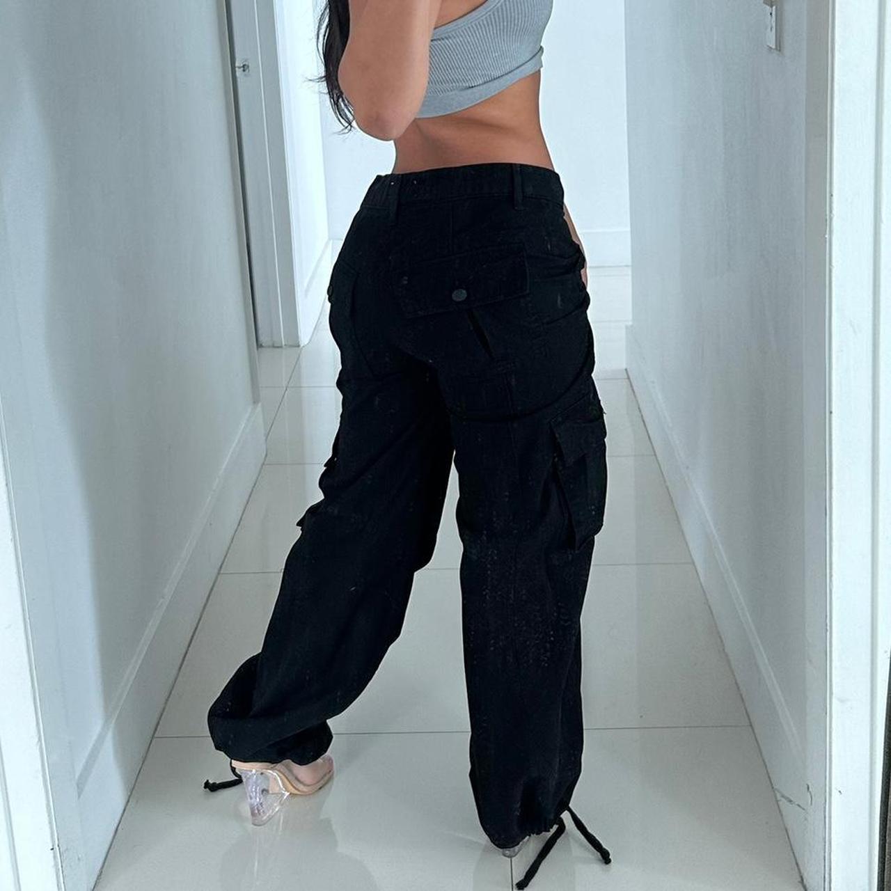 Black cargo jeans - Depop