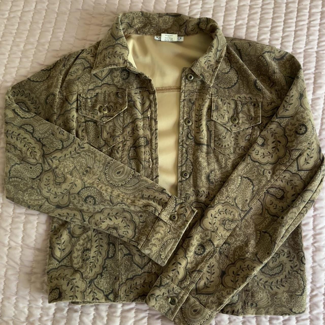 ₊⊹ brown paisley print jacket ⊹₊ ⭒super soft and... - Depop