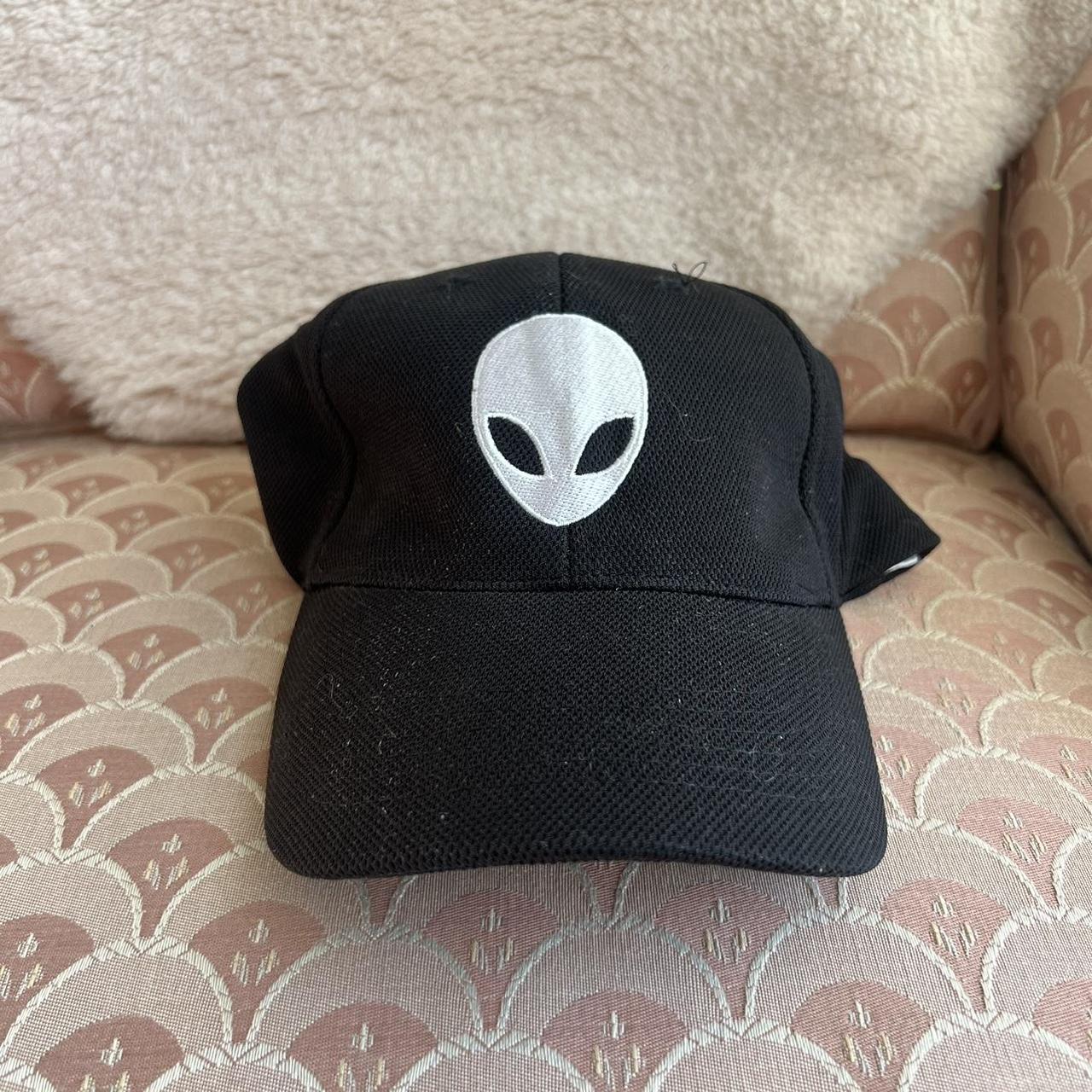 Alienware Black & White Hat Very good condition No... - Depop