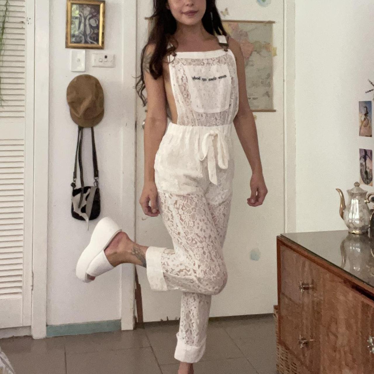 **ON HOLD, MESSAGE BEFORE BUYING** ♡ White/cream... - Depop