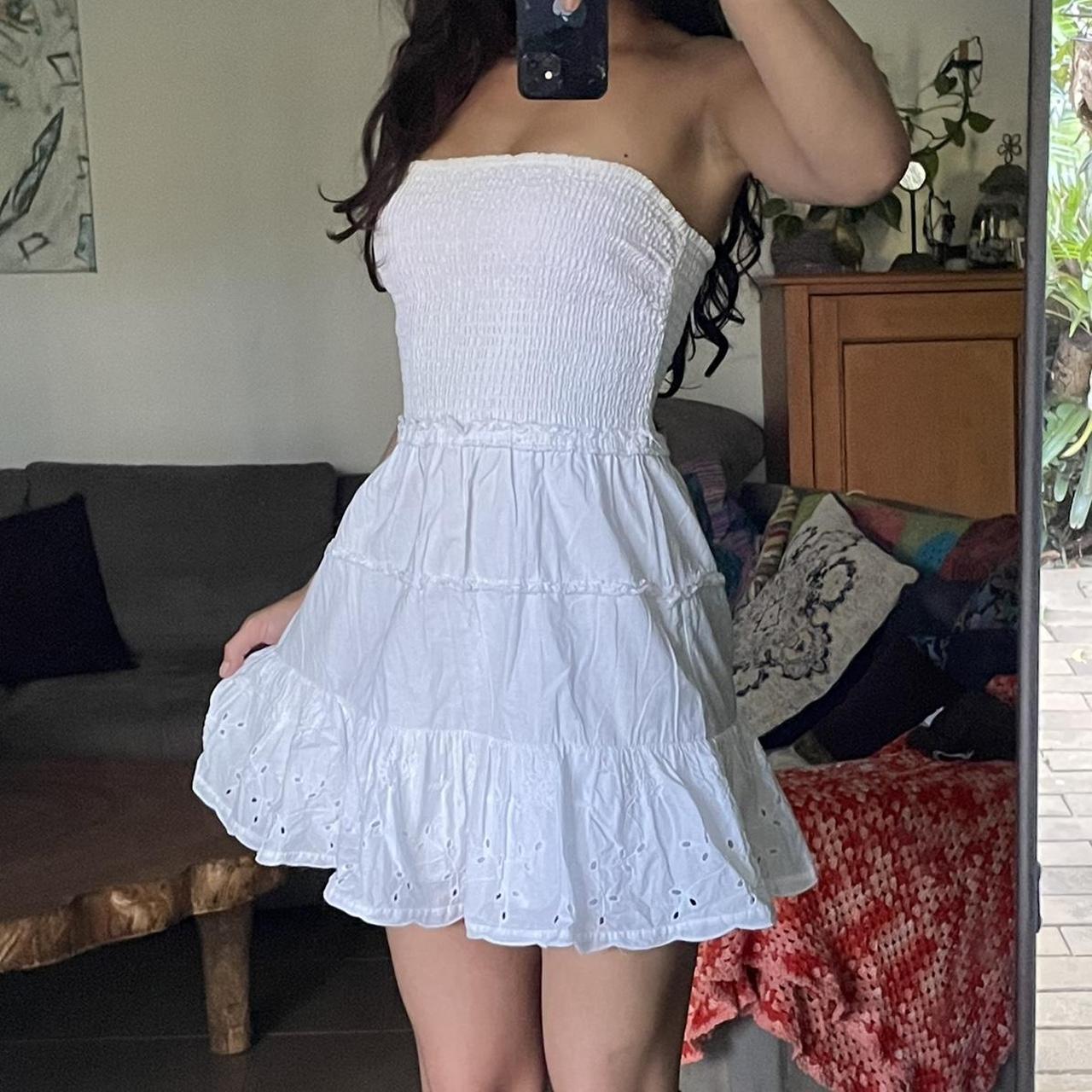 *ON HOLD, MESSAGE BEFORE BUYING * Vintage white... - Depop