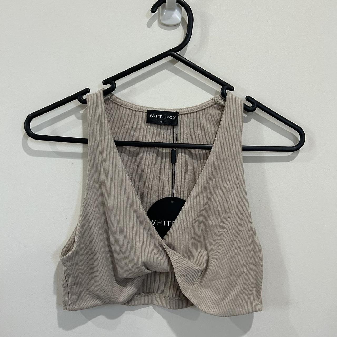 White fox crop top - Depop